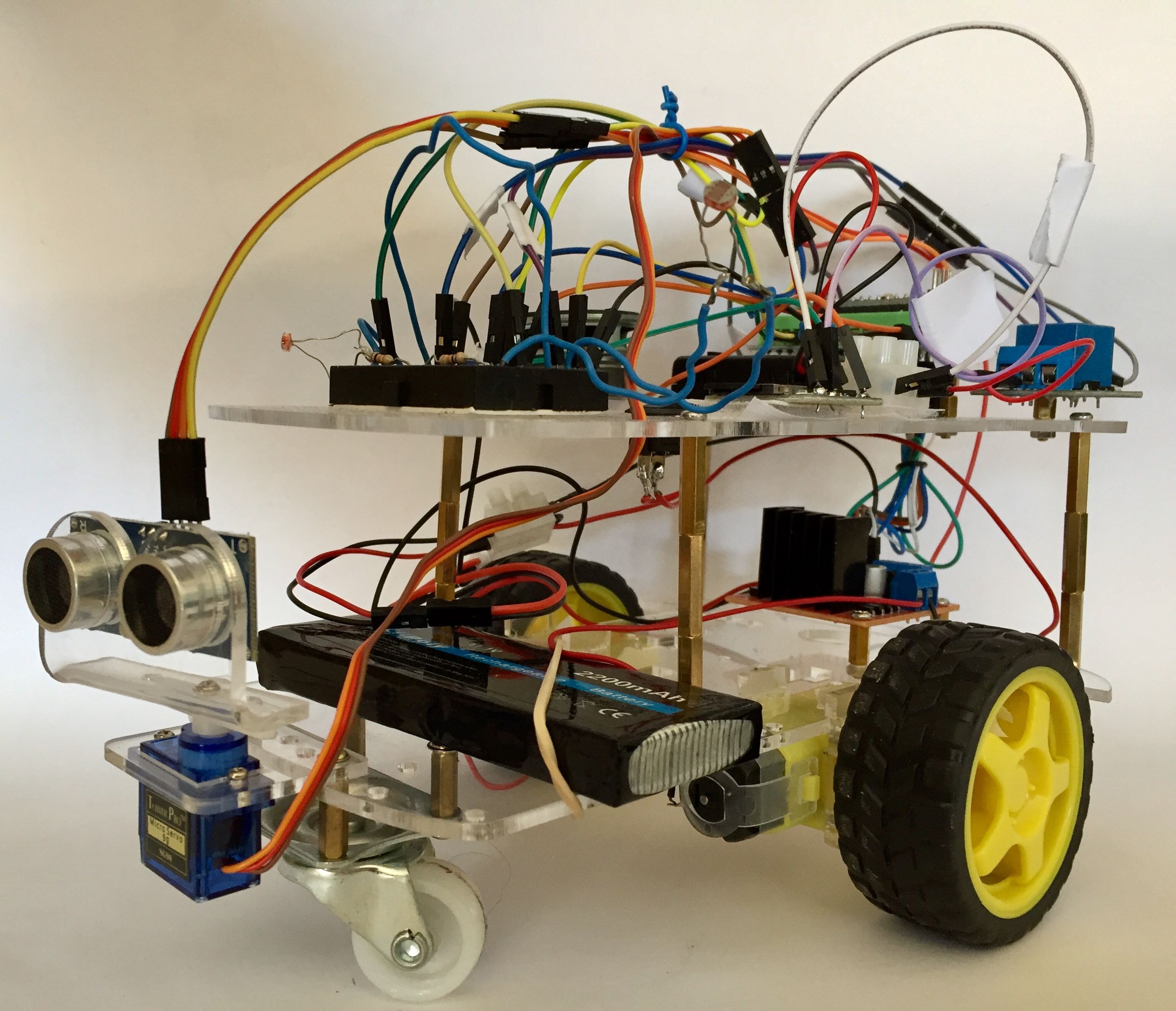 Light Follower, Also Avoids Obstacles...and Even Talks!!! : 3 Steps ...