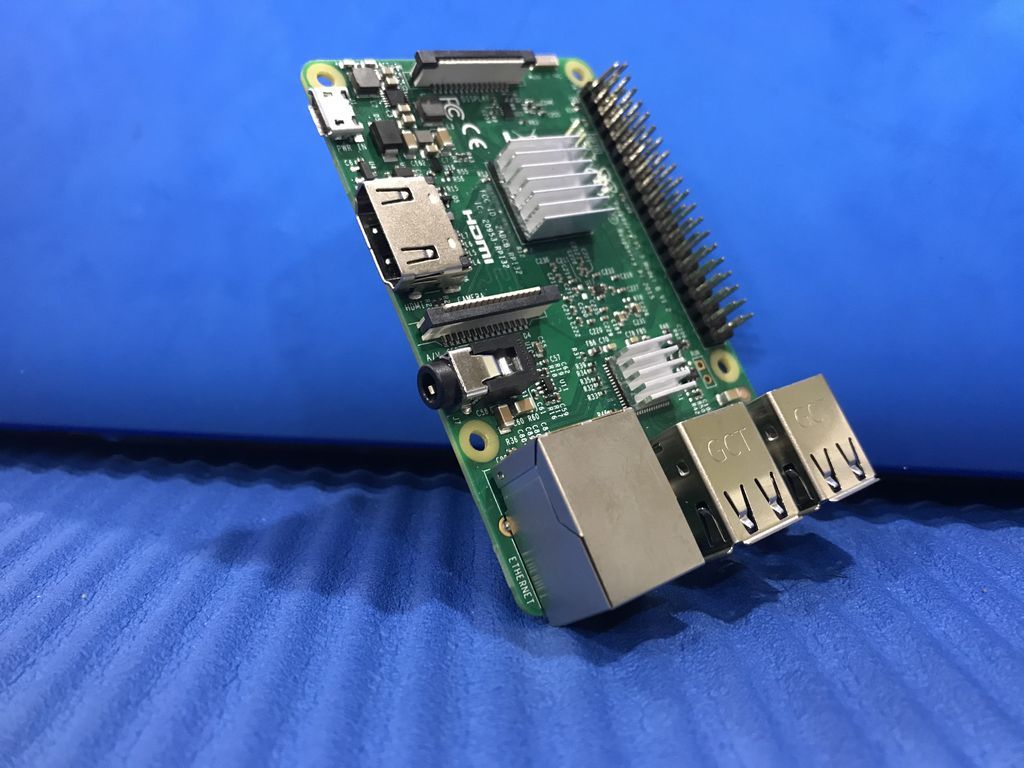 Make a Game Console Using Your Raspberry Pi! | Trybotics