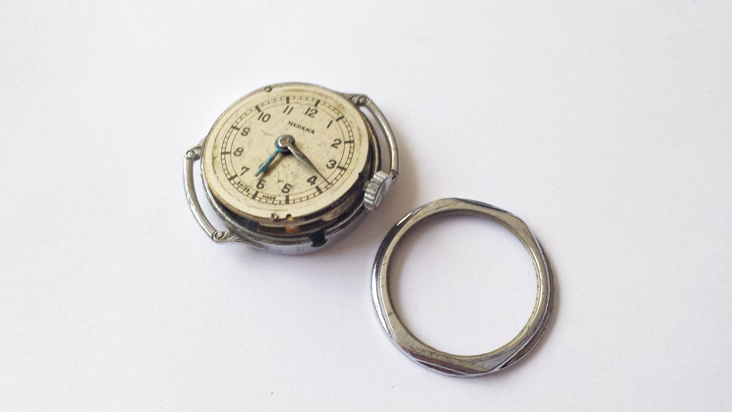 Disassembling Watches With 3 Common Tools : 18 Steps (with Pictures ...