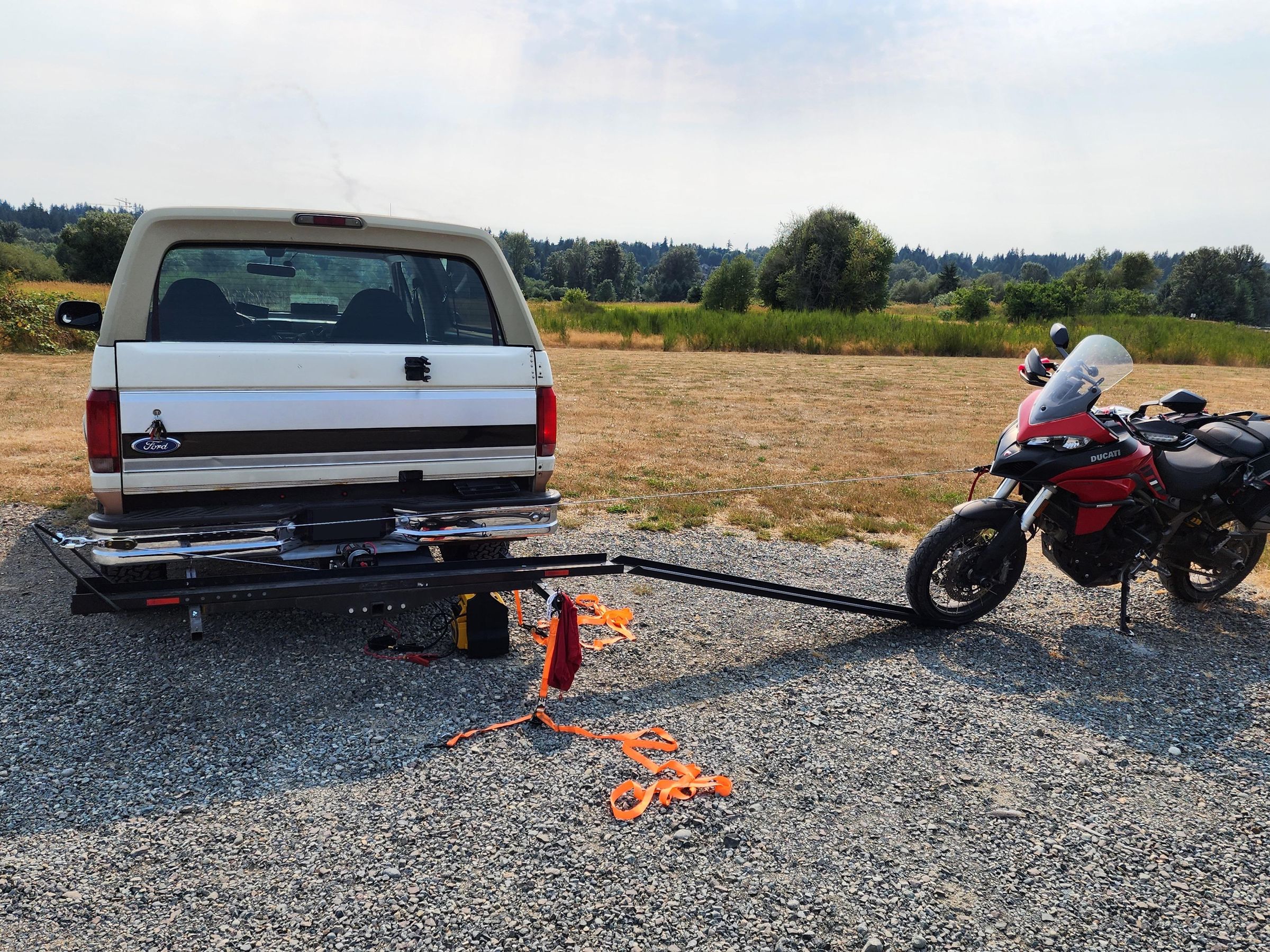 DIY Winch Assisted Motorcycle Hitch Carrier (No-Weld) : 6 Steps (with ...