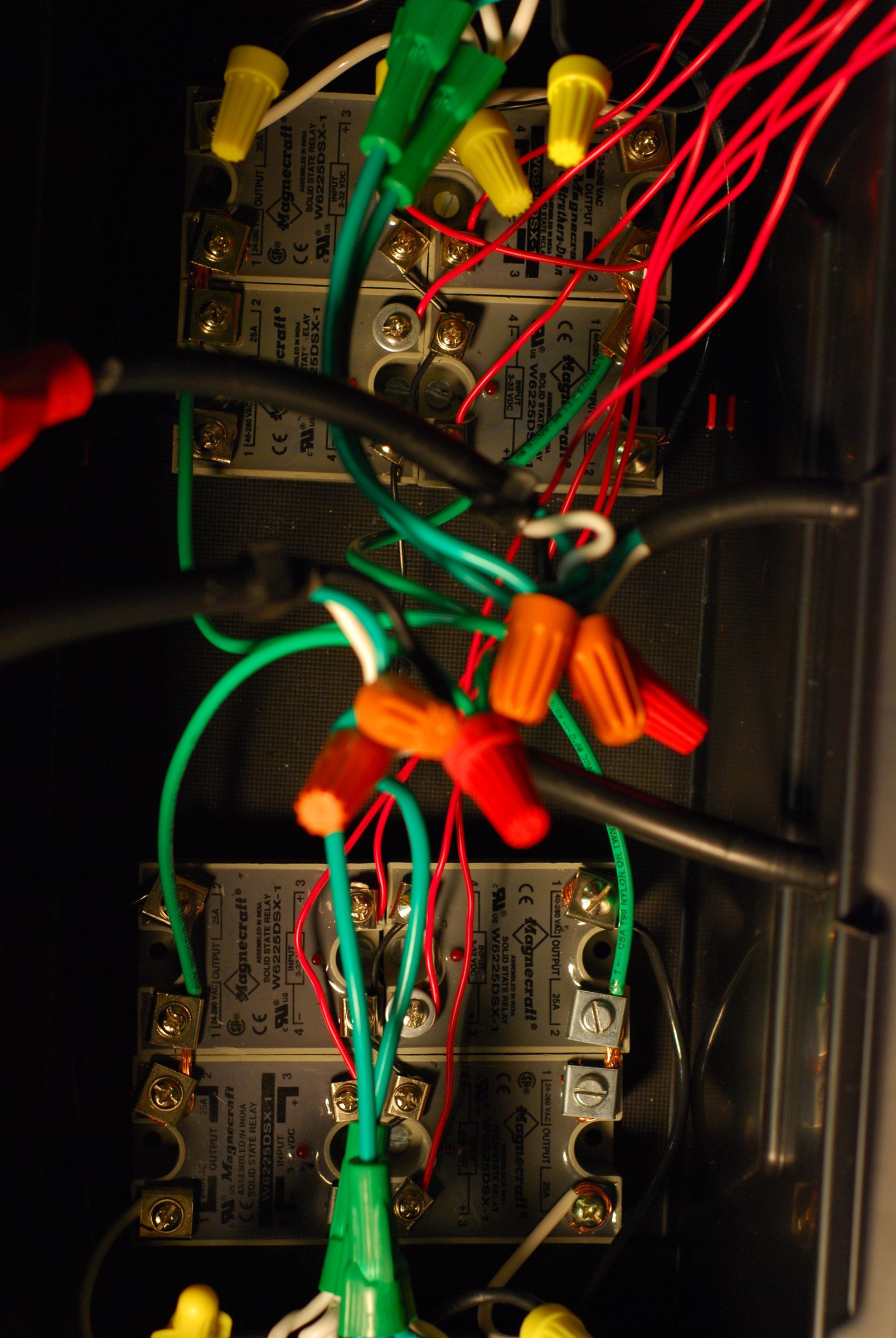 Xmas-box: Arduino/ioBridge Internet Controlled Christmas Lights and ...