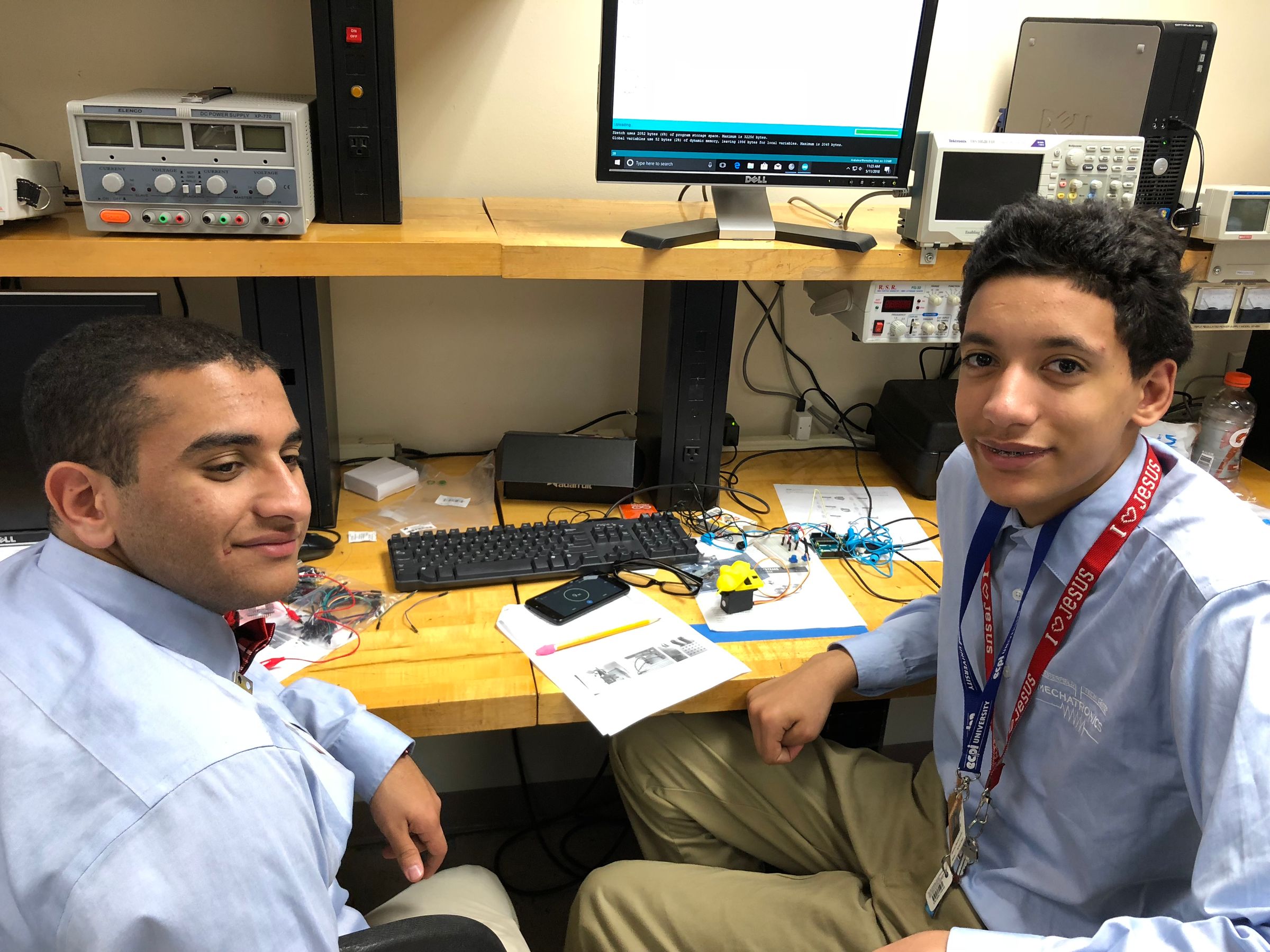 Animatronics Basics - the Servo Motor : 8 Steps - Instructables