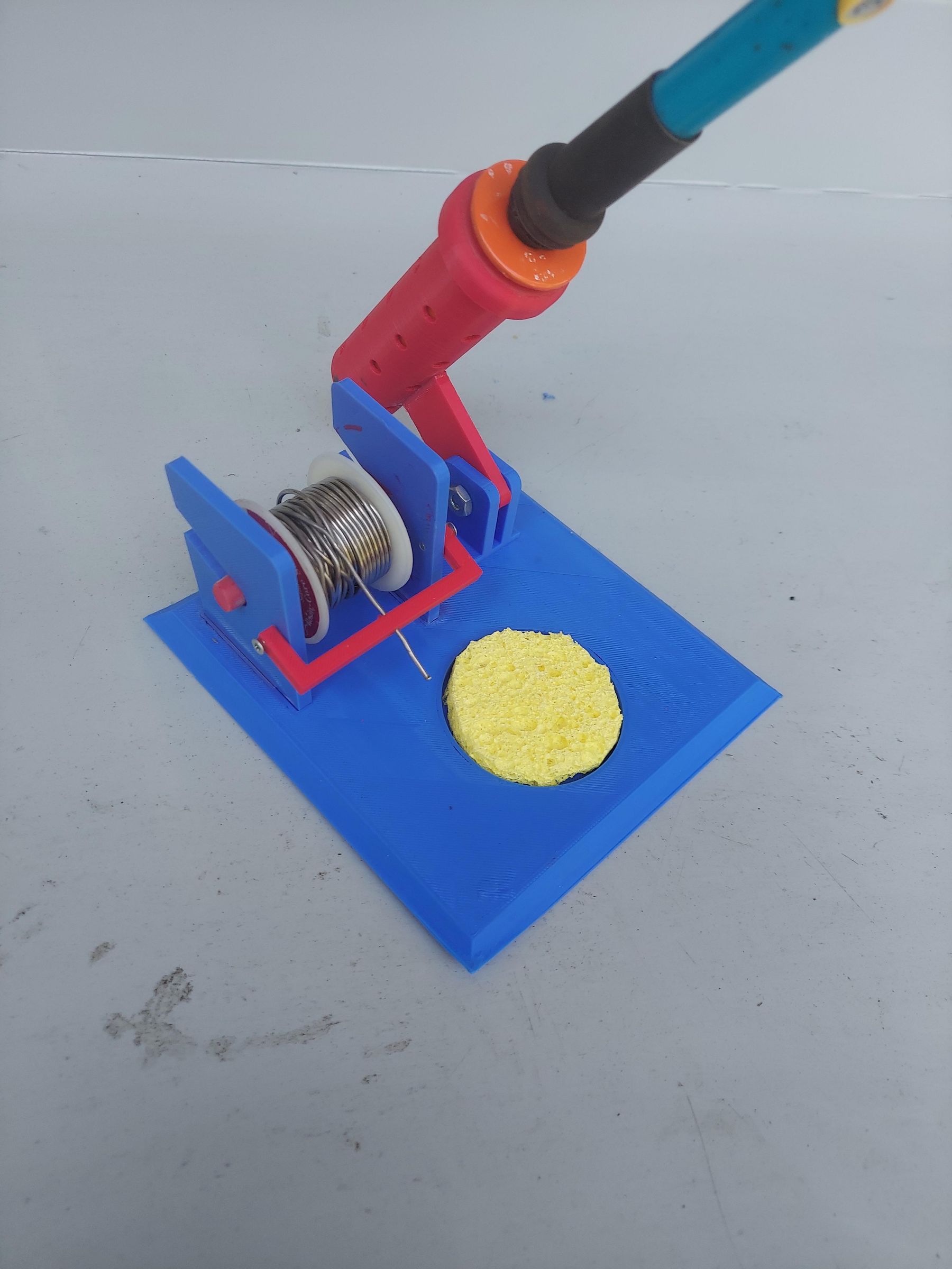 Soldering Station : 5 Steps - Instructables