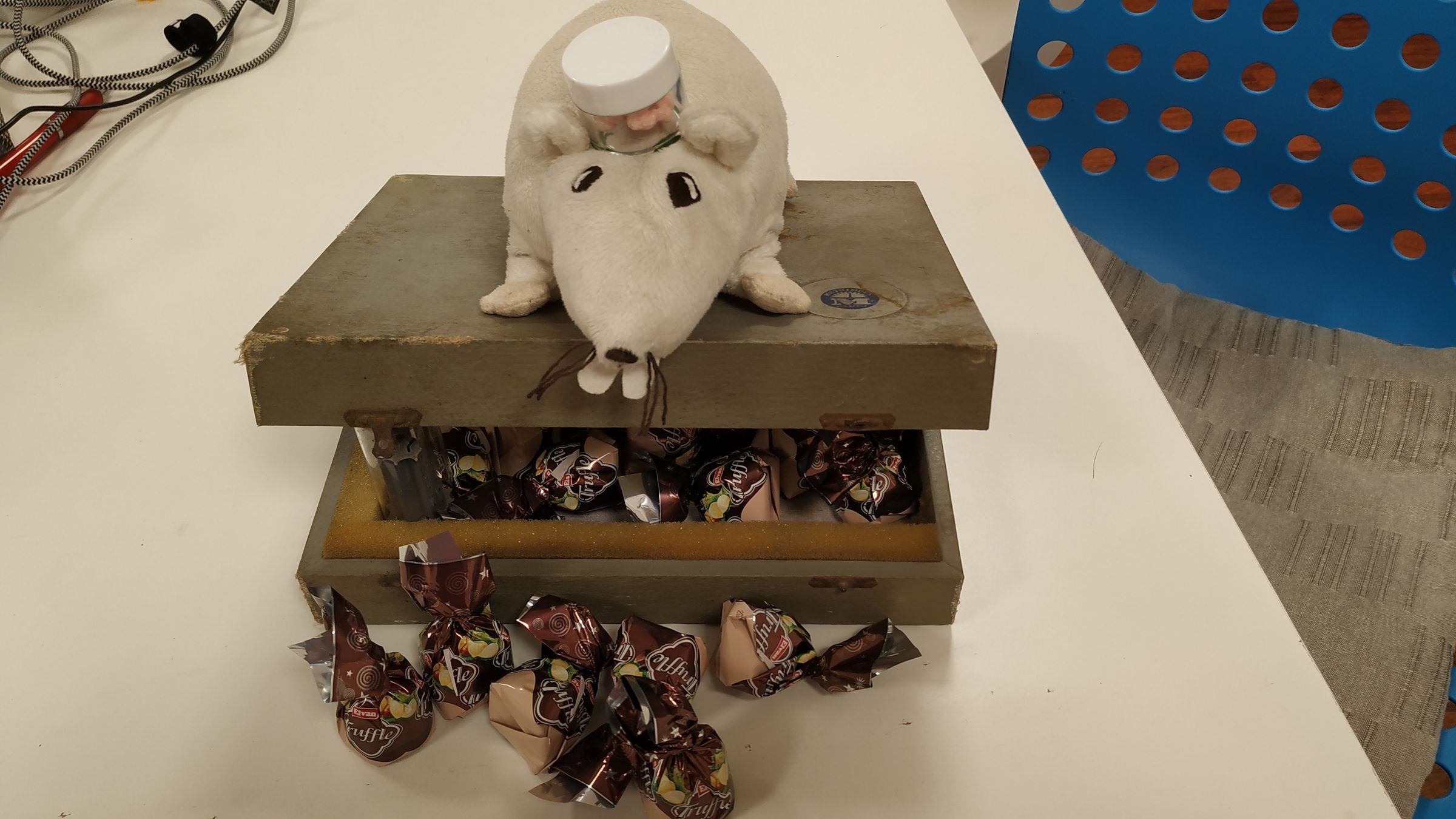 Interactive Candy Guard Rat : 7 Steps (with Pictures) - Instructables