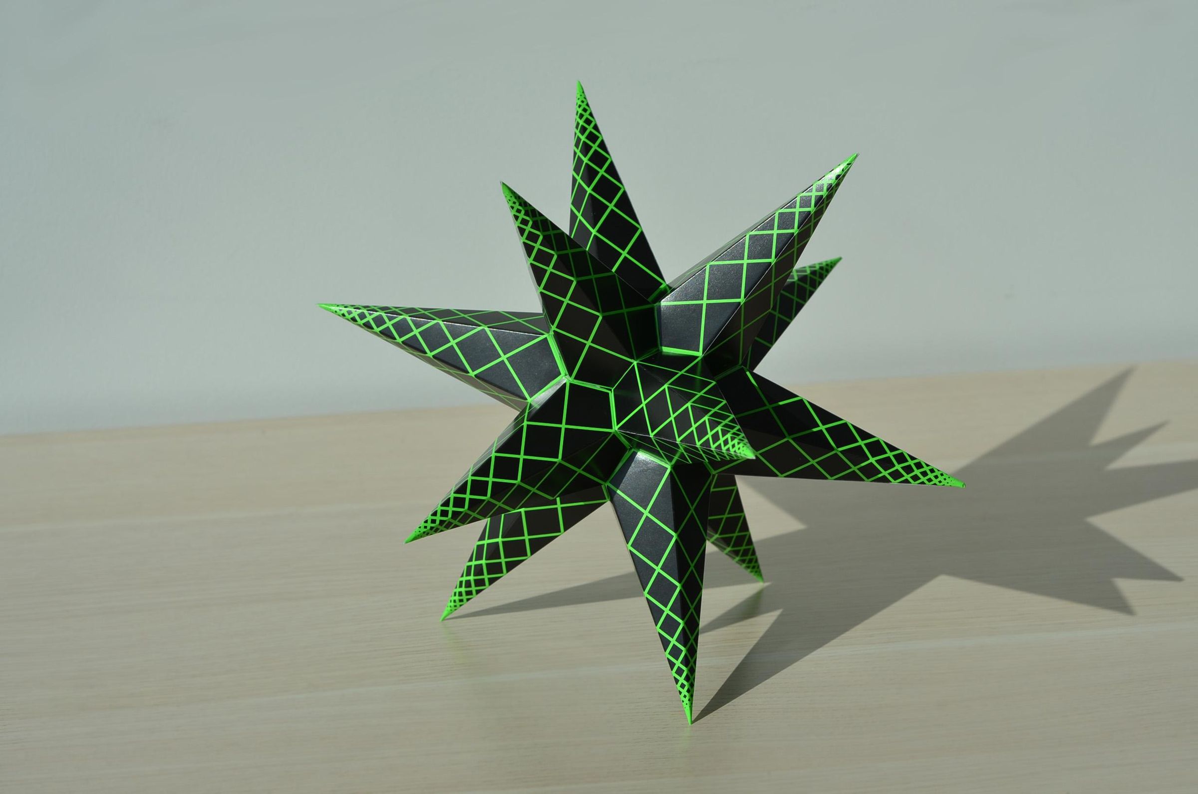 Black Star – Paper Polyhedron : 3 Steps (with Pictures) - Instructables