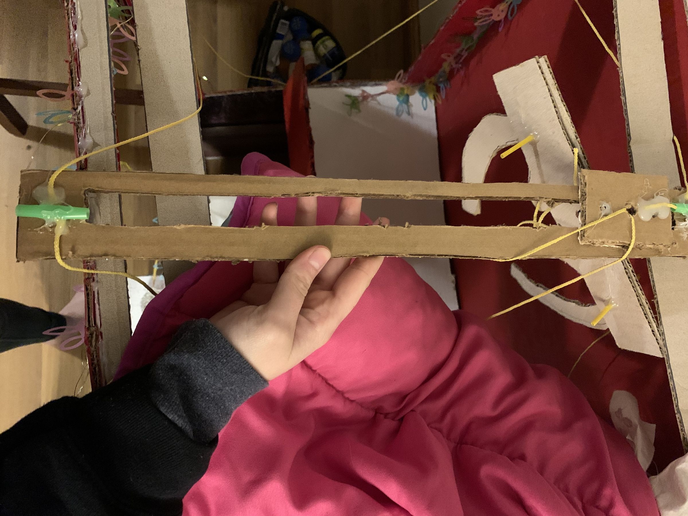 Claw Machine From Cardboard : 7 Steps - Instructables