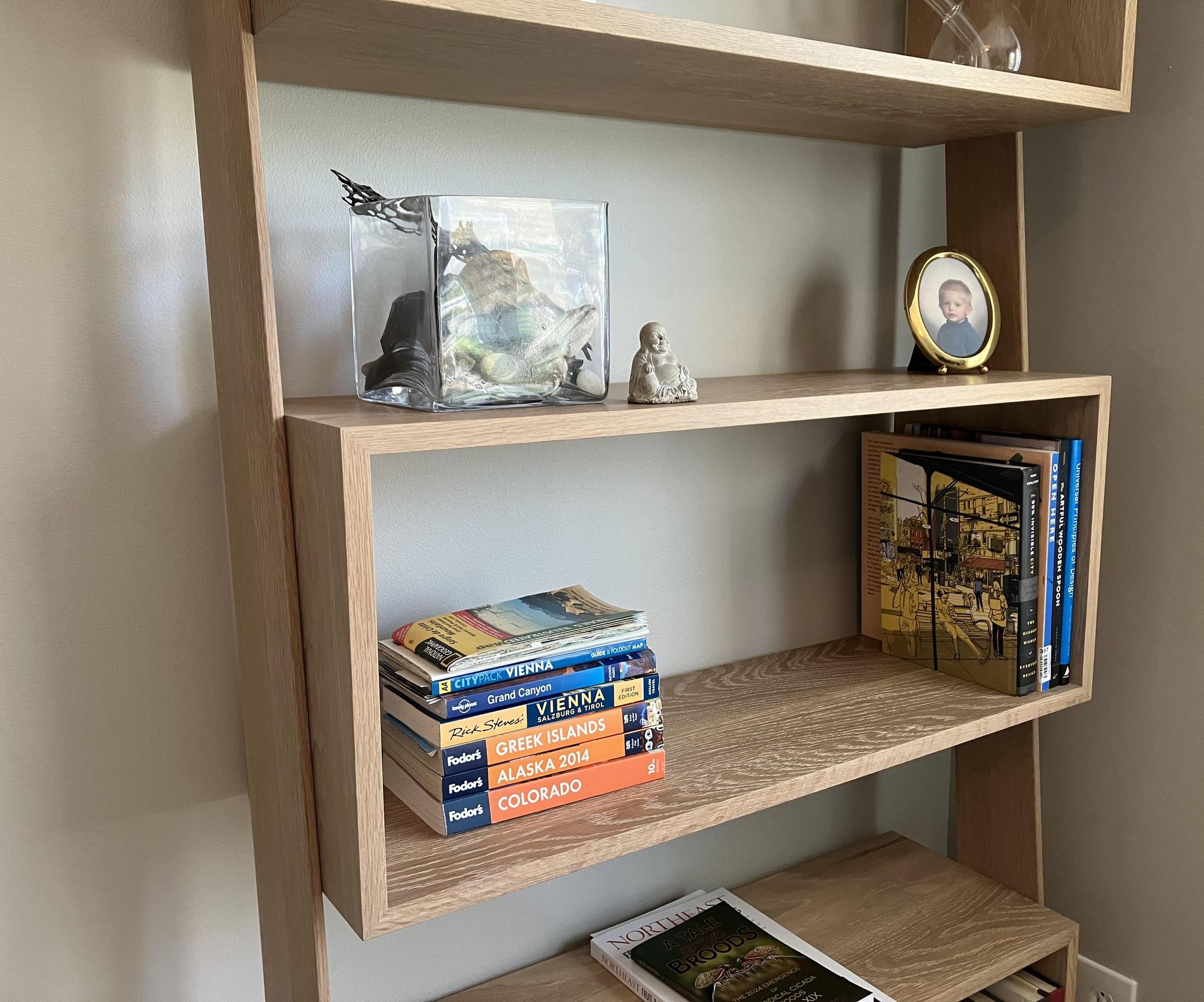 Modern Bookcase : 5 Steps (with Pictures) - Instructables