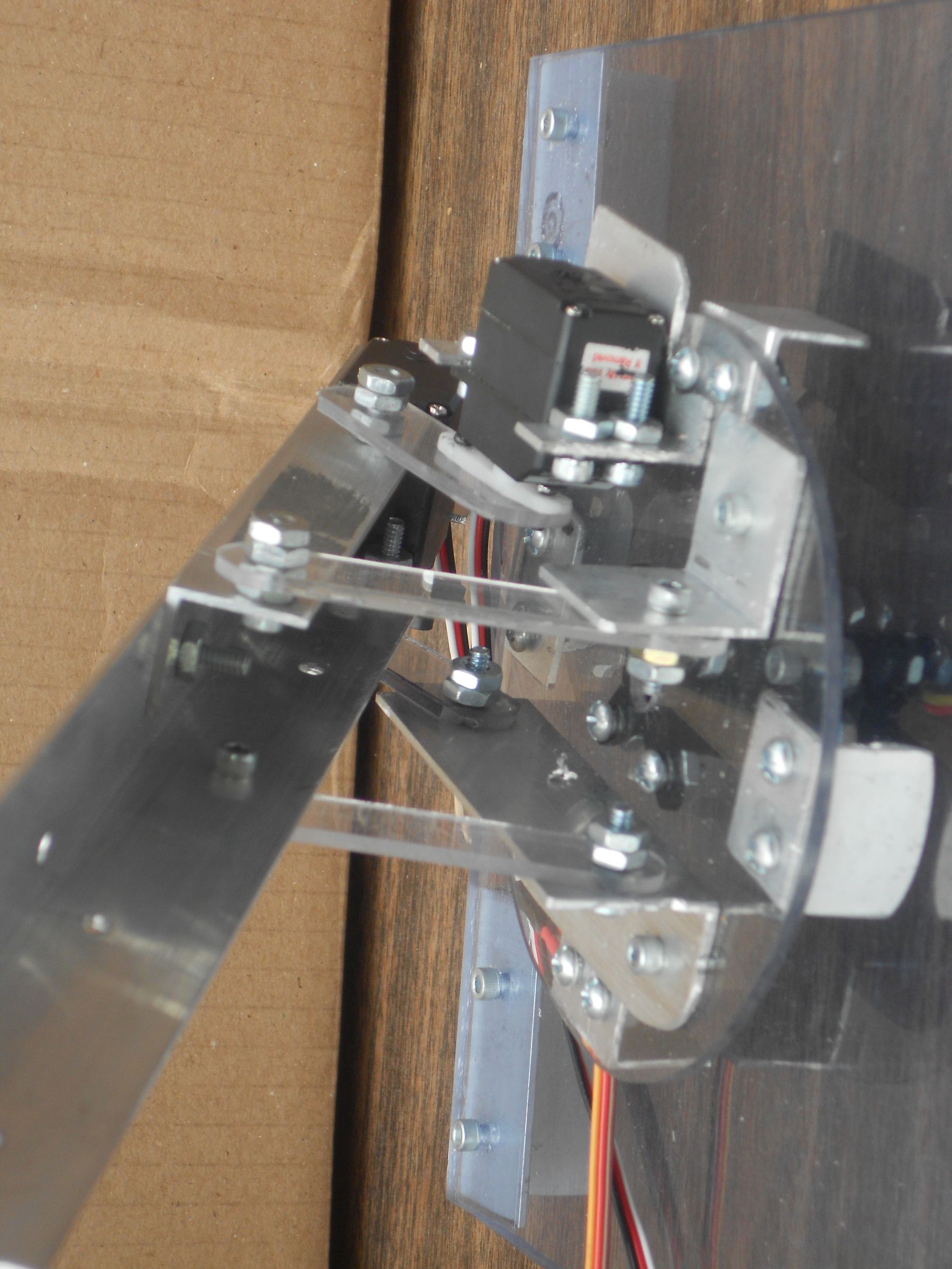 6 Shot Arduino Rubber Band Turret (Wii Nunchuck + Arduino) : 5 Steps ...