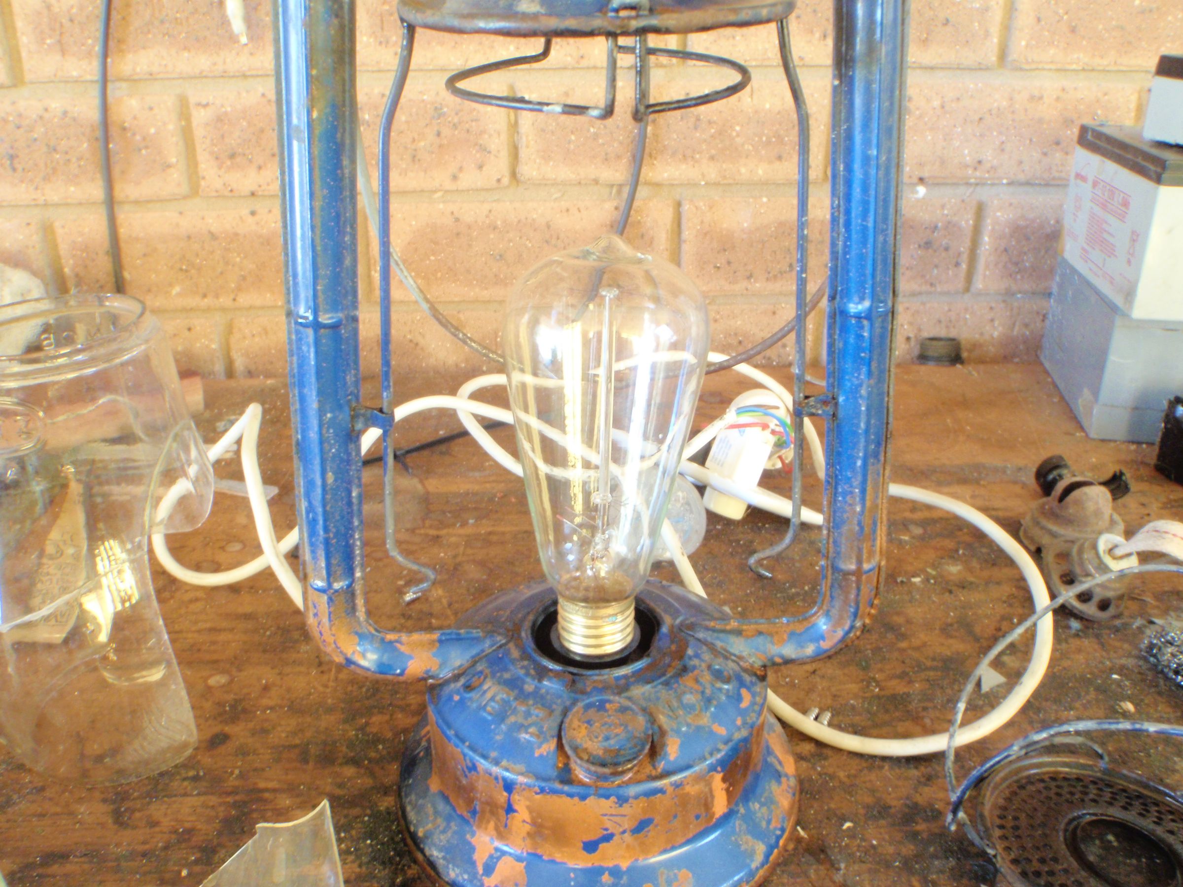 Electrifying an Antique Oil or Kerosene Lamp : 7 Steps - Instructables