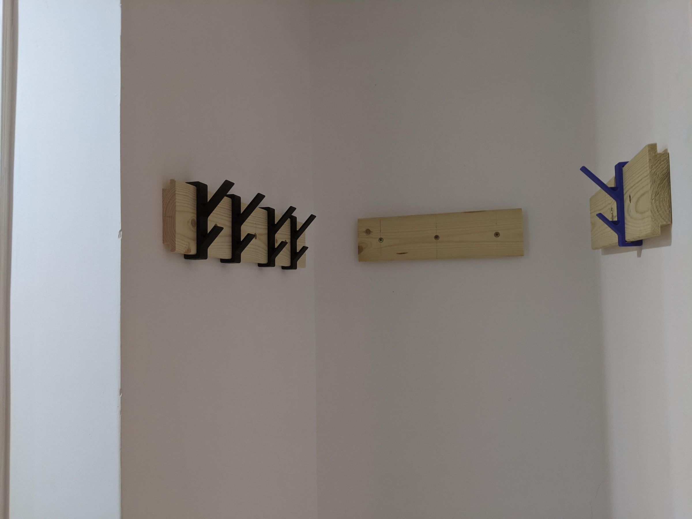 Simple Coat Hangers Made From Wood & 3d Printed Parts : 4 Steps (with ...