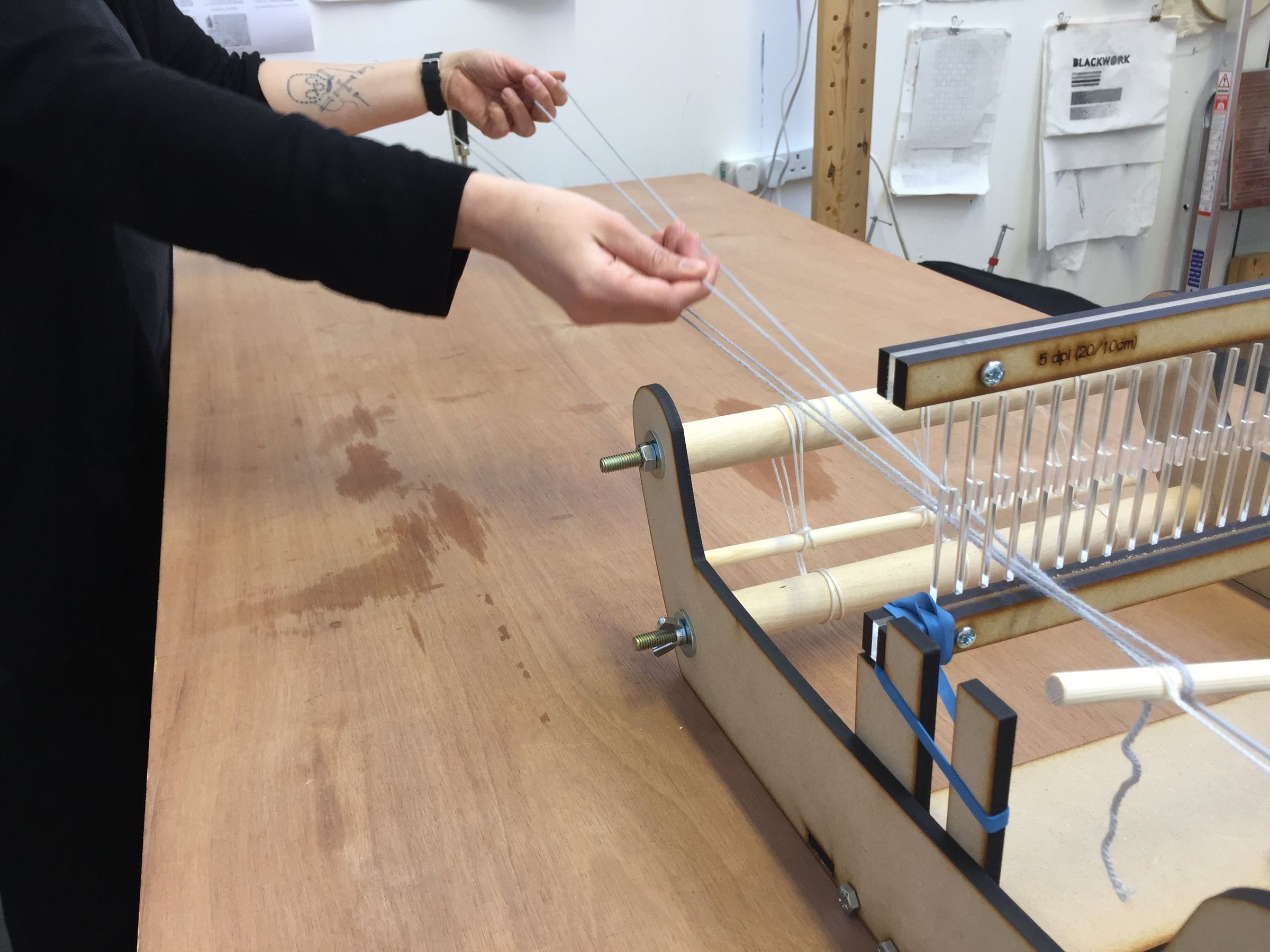 DIY Laser Cut Rigid Heddle Loom - Part 2: Weaving With the Rigid Heddle ...