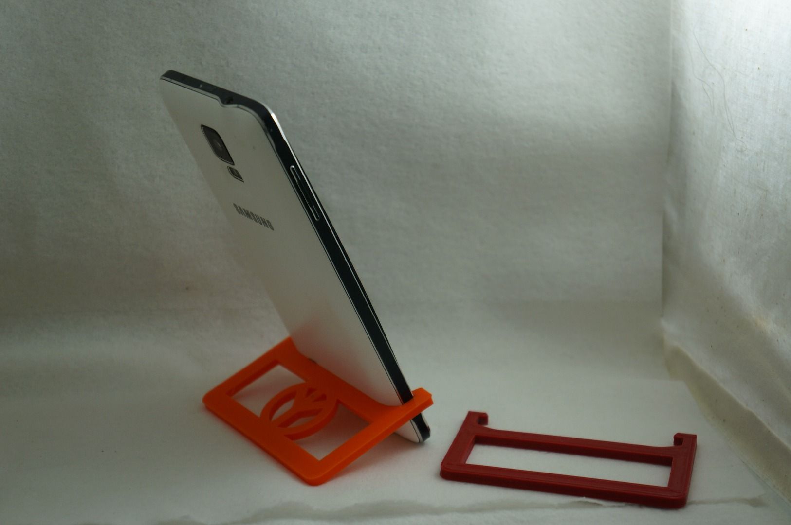 Custom Pocket Slim Gadget Stand : 4 Steps (with Pictures) - Instructables