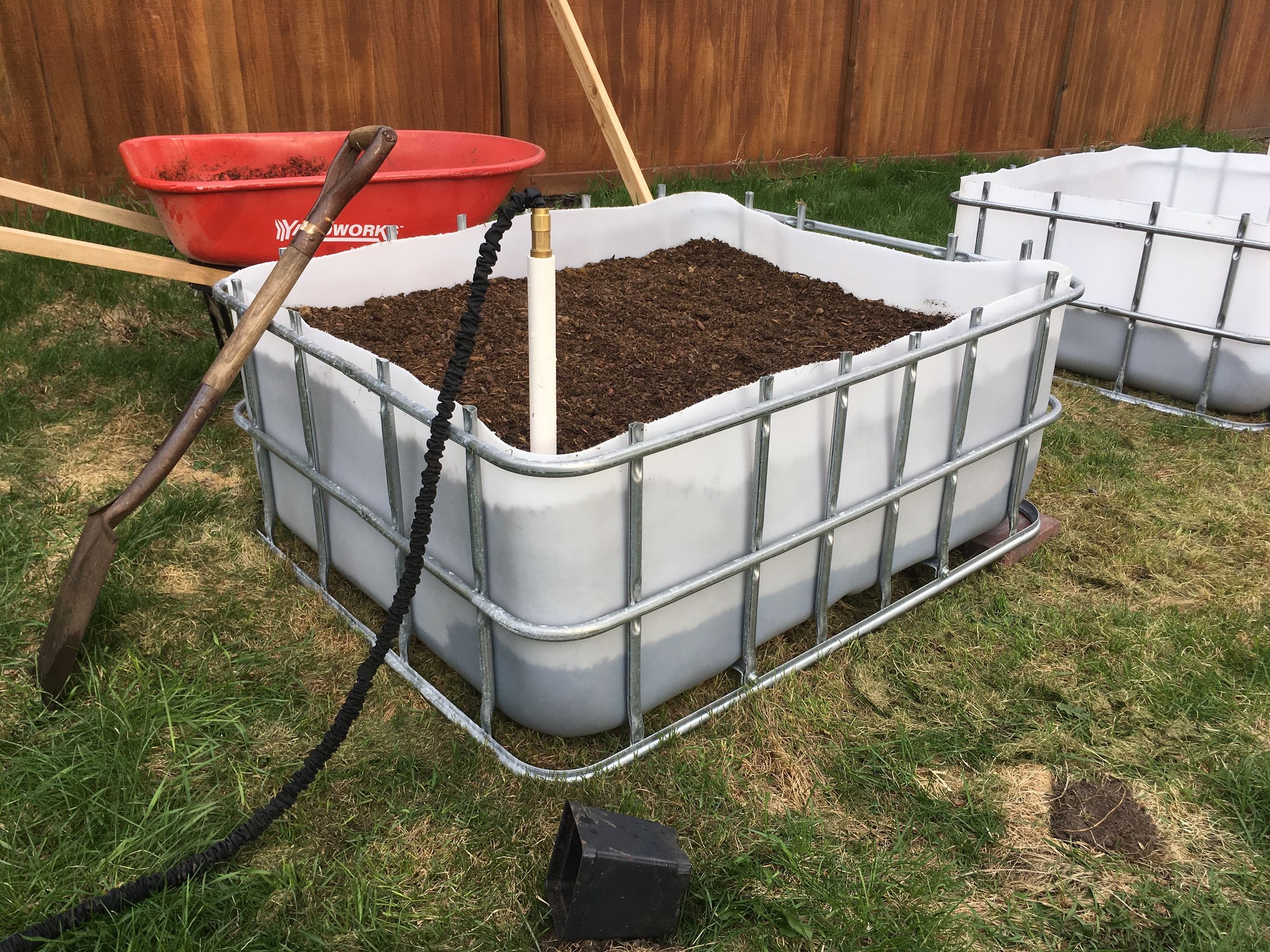 Sub-Irrigated Planter From Reclaimed IBC Water Tank : 9 Steps (with ...