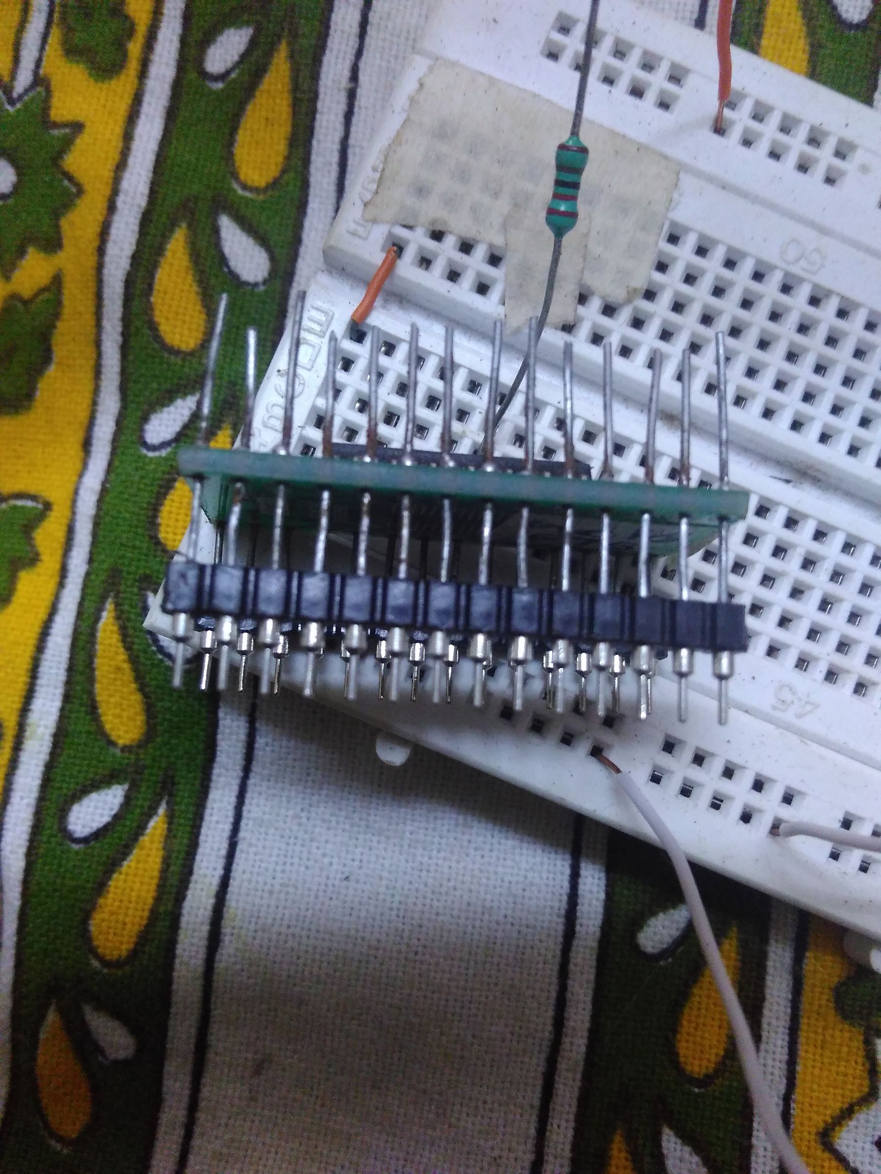 PIC & AVR Modules From SMD Chips Suited for BreadBoarding : 7 Steps ...
