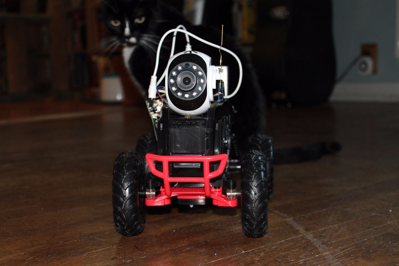 Wifi Controlled Roving Webcam! : 8 Steps (with Pictures) - Instructables