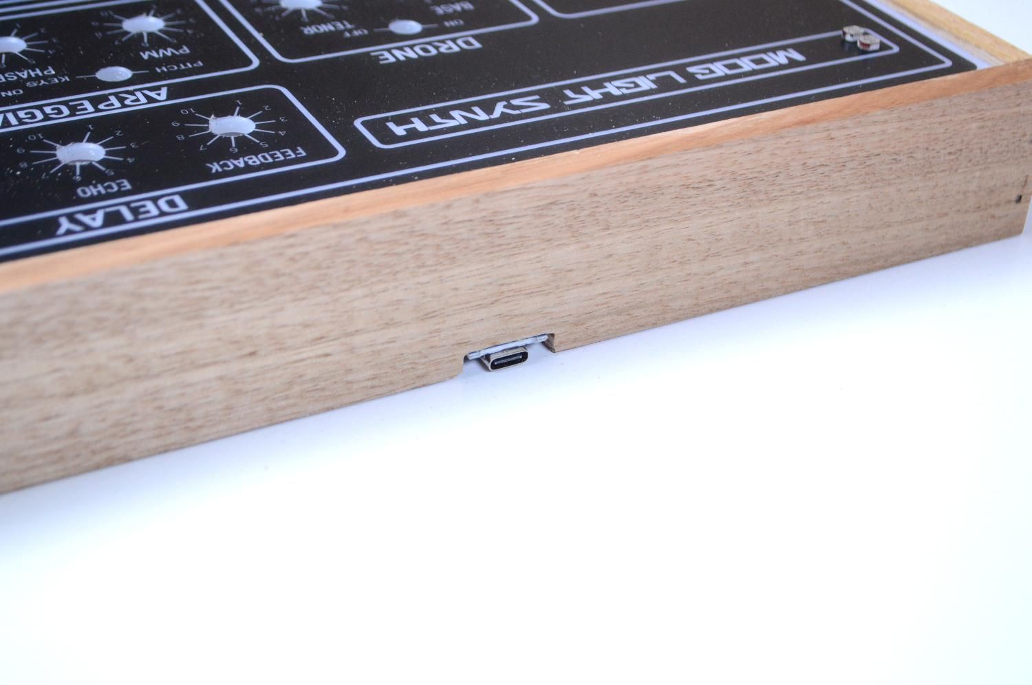 Moog Light Synth V3 : 15 Steps (with Pictures) - Instructables