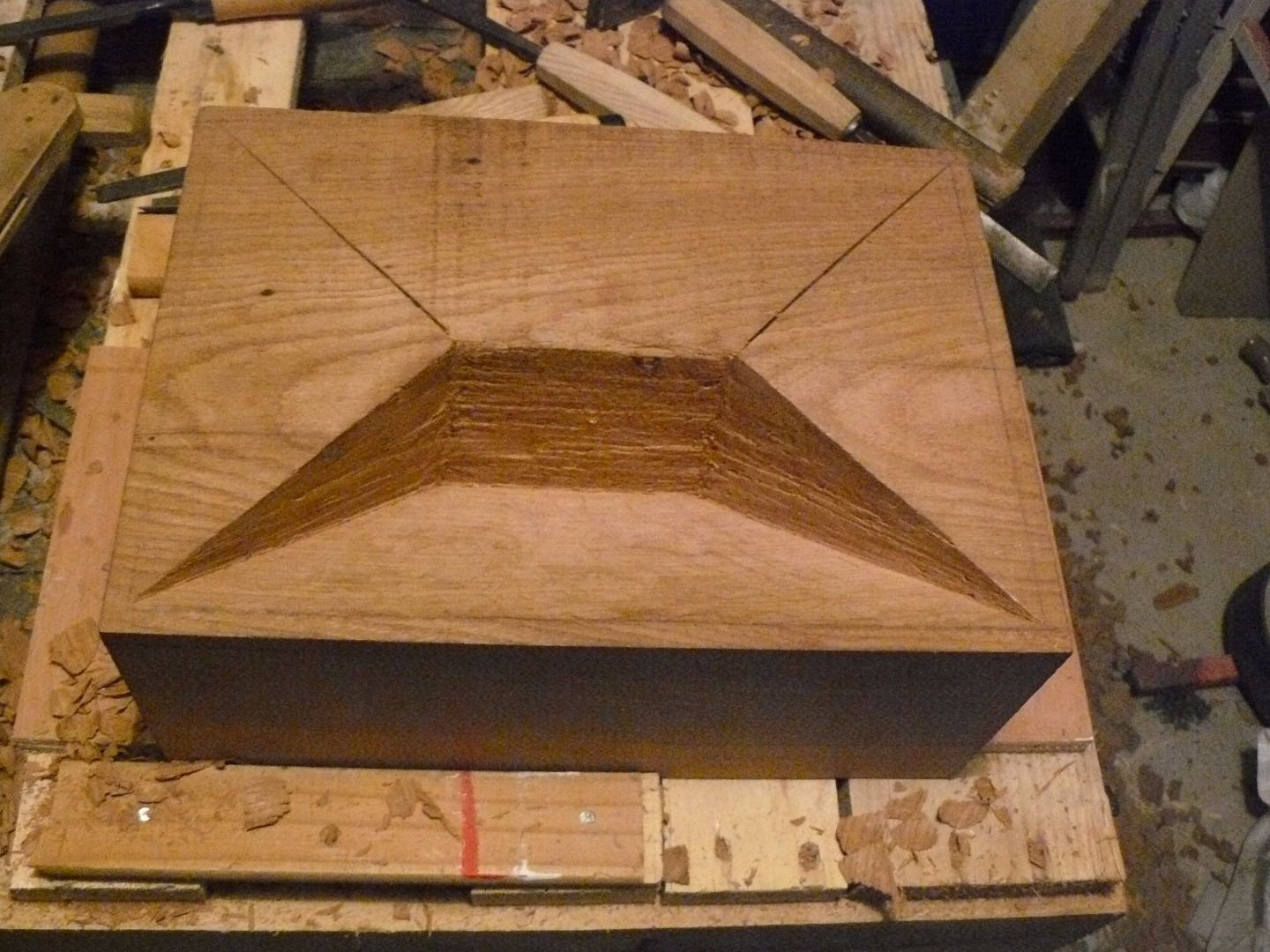 Medieval / Renaissance Box : 10 Steps (with Pictures) - Instructables