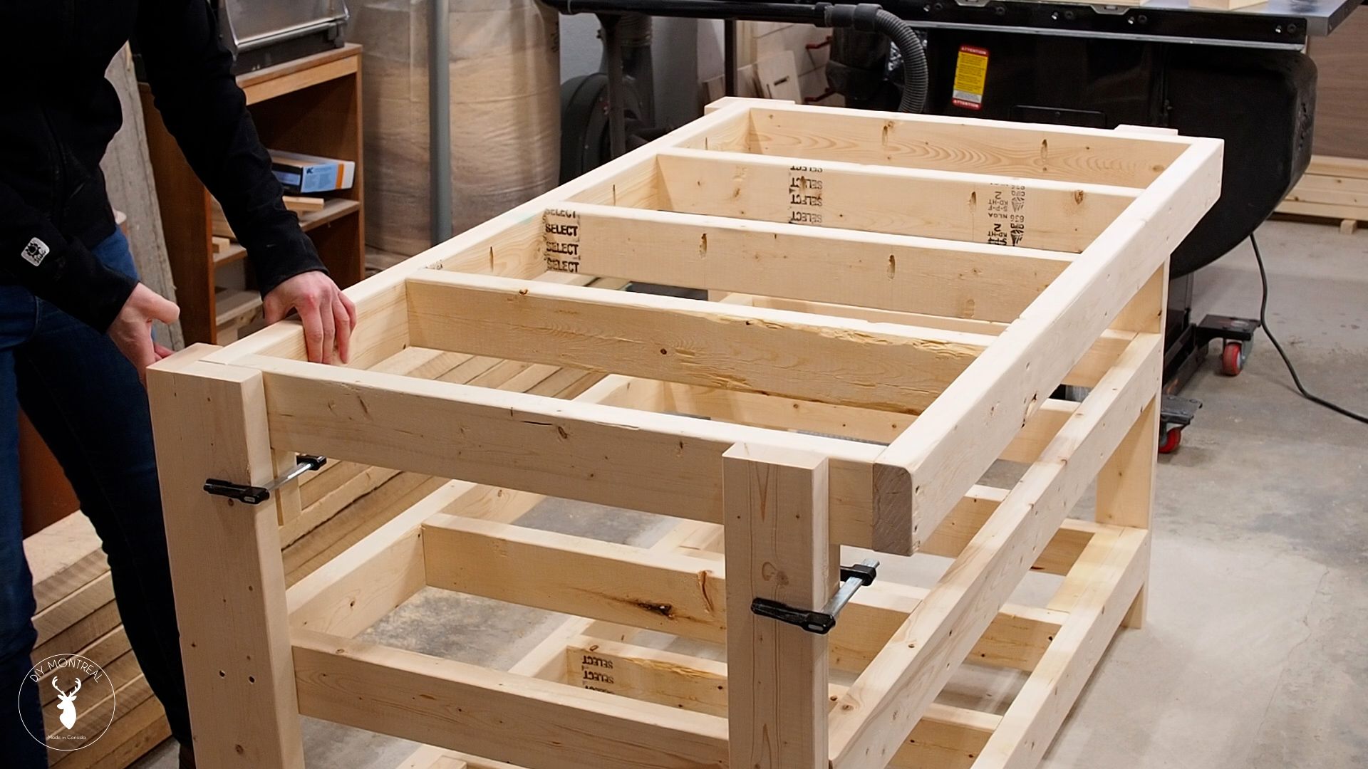 Mobile Workbench / Outfeed Table : 9 Steps (with Pictures) - Instructables