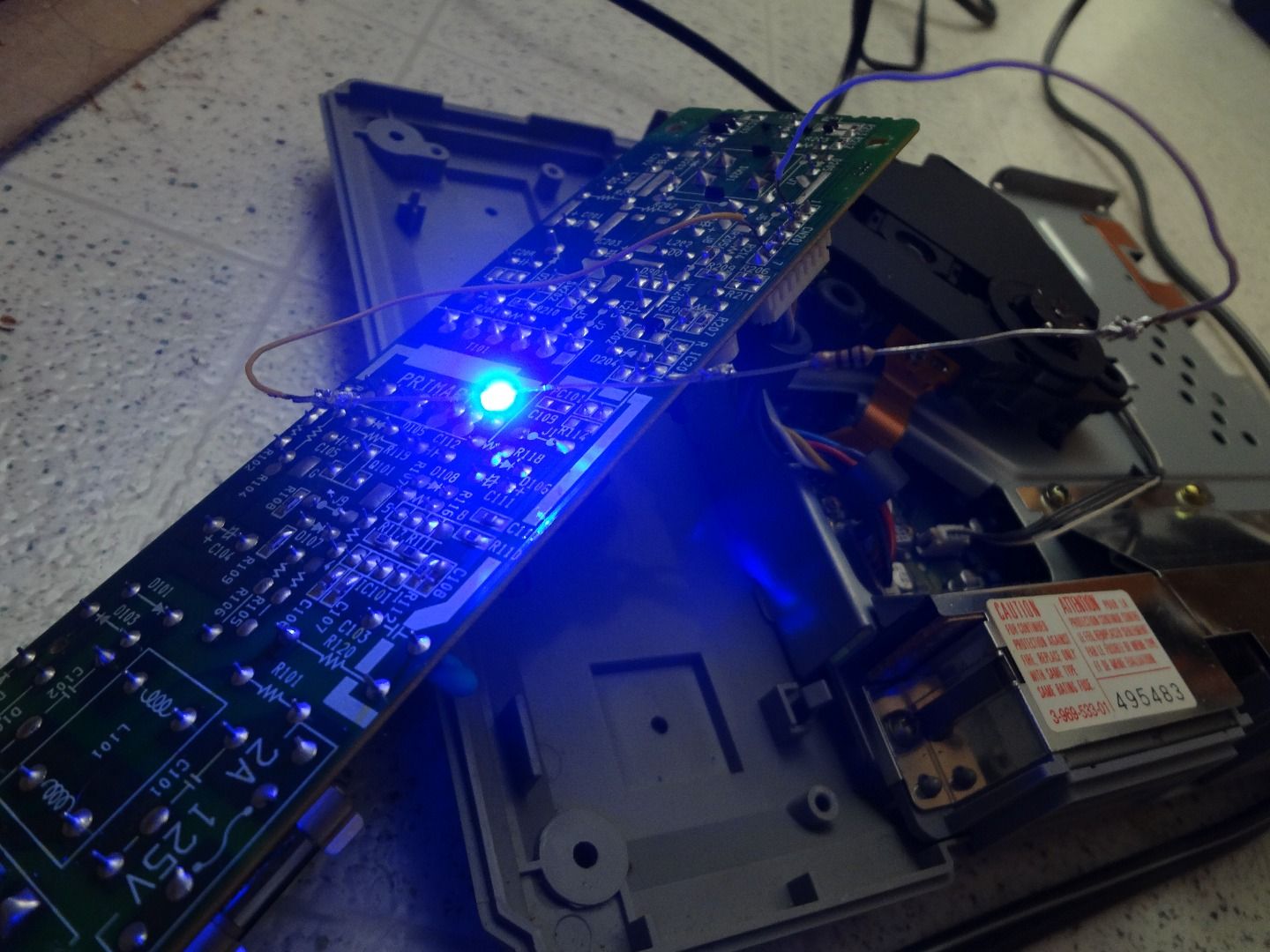 Playstation Paint & 2nd Led Mod : 5 Steps - Instructables