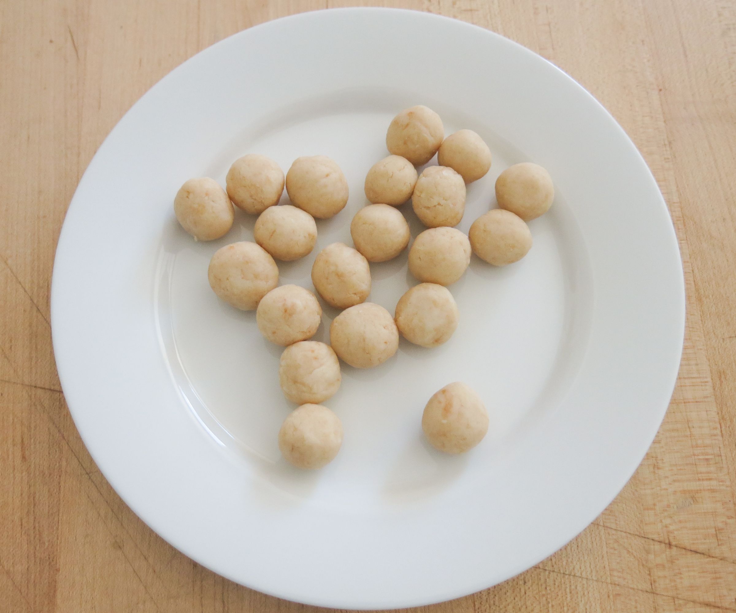 Mini Cake Pops : 5 Steps (with Pictures) - Instructables