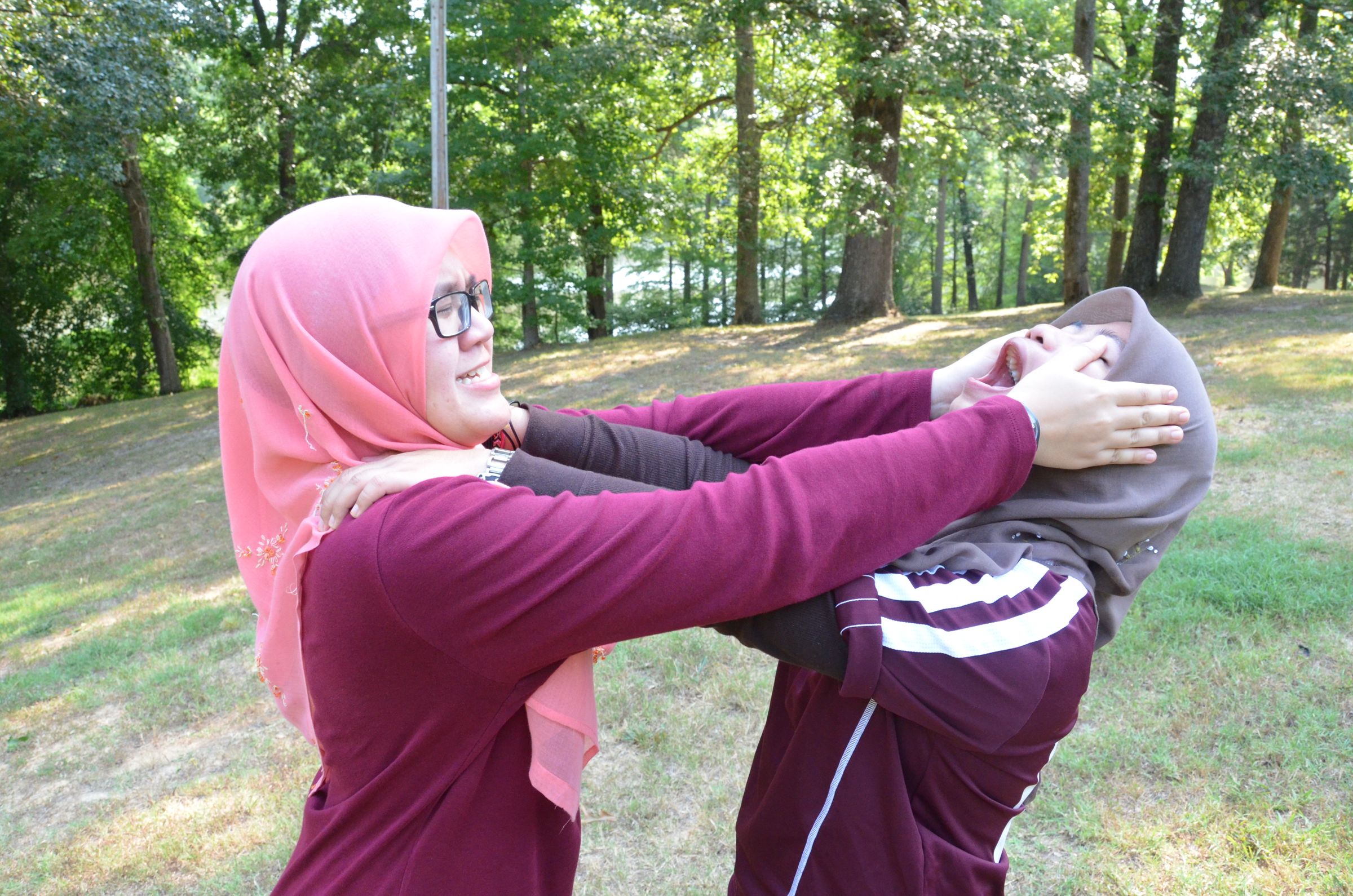 How to Defense From Danger for Women : 5 Steps (with Pictures ...