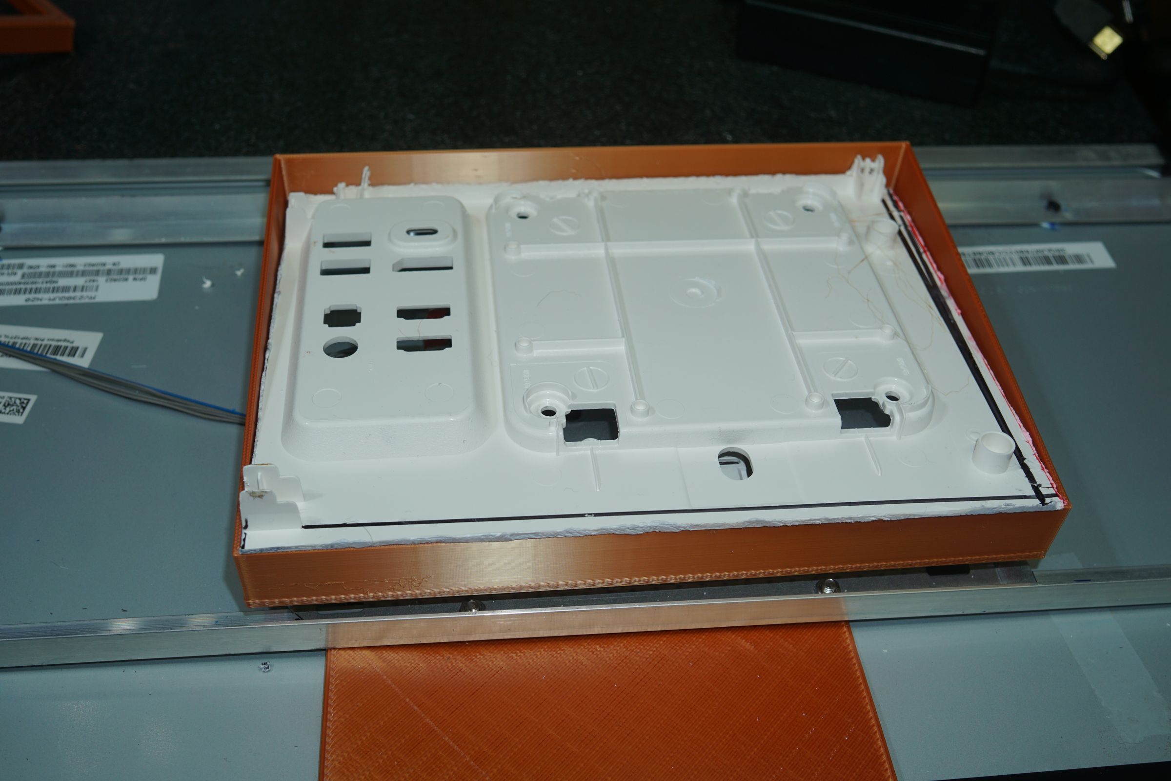 DIY 4K HDR 24 Inch Monitor for Less Than $100 : 14 Steps (with Pictures ...