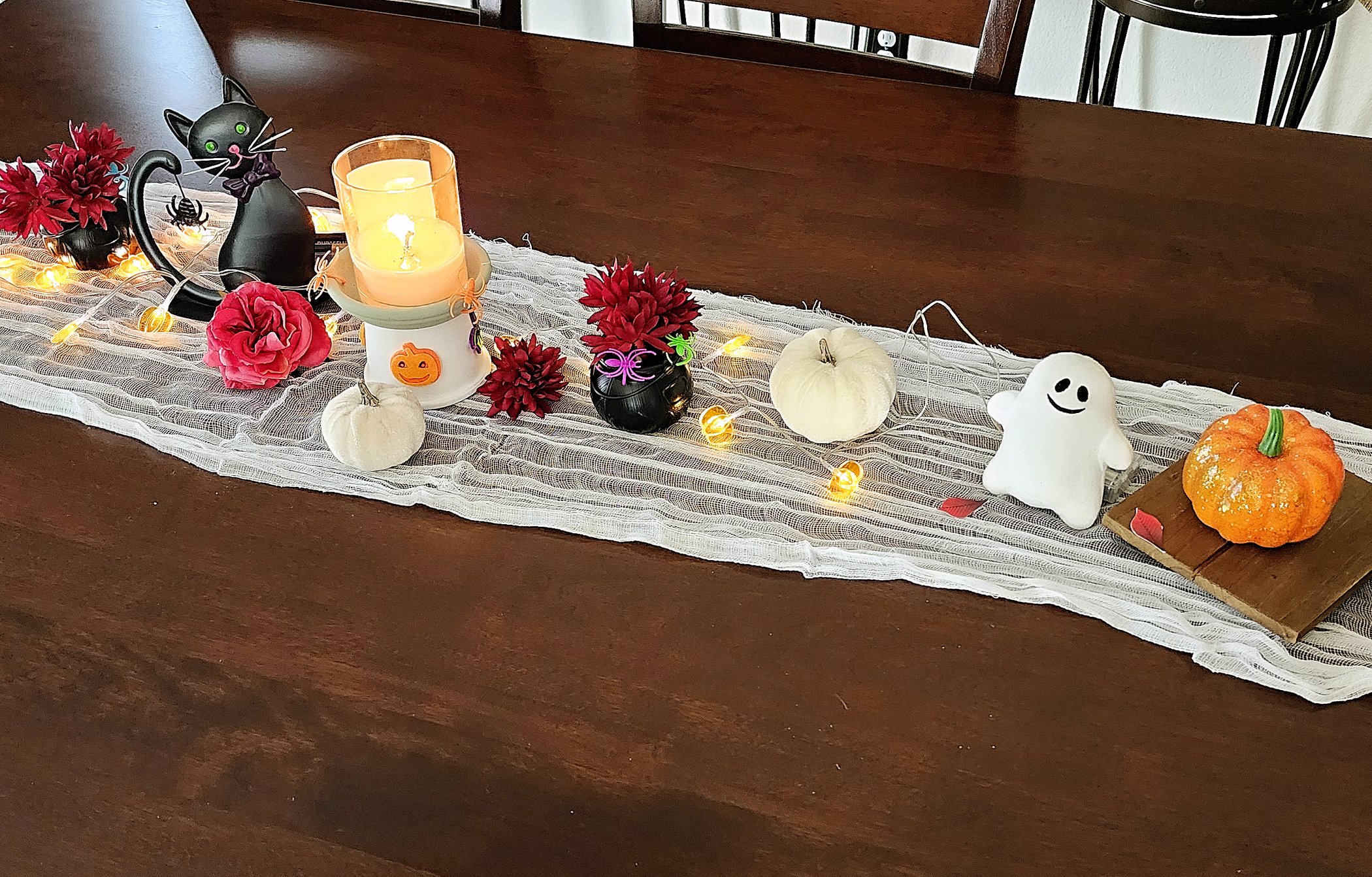Fun and Easy Halloween Table Decor Ideas : 5 Steps (with Pictures ...