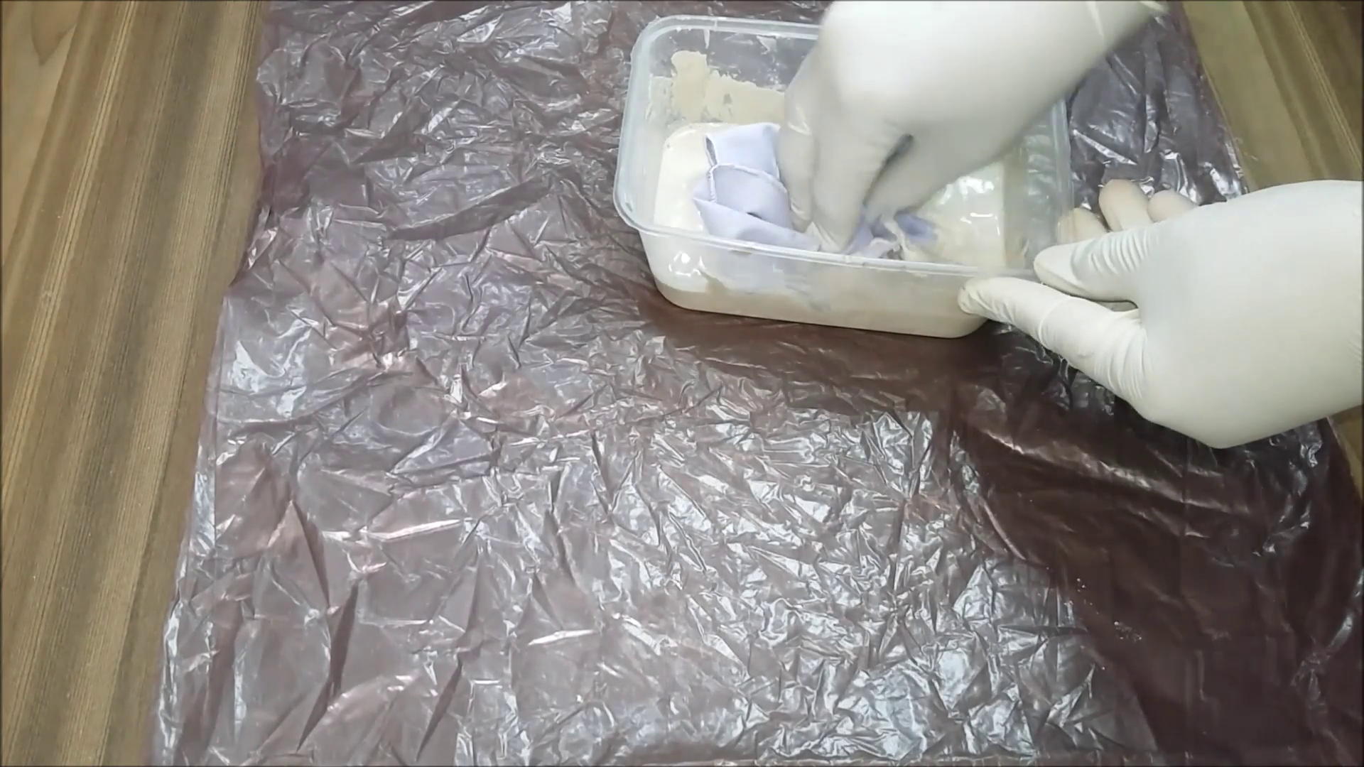 How to Make Vase From Cloth|Plastic Bottle Vase|Plaster of Paris Vase ...