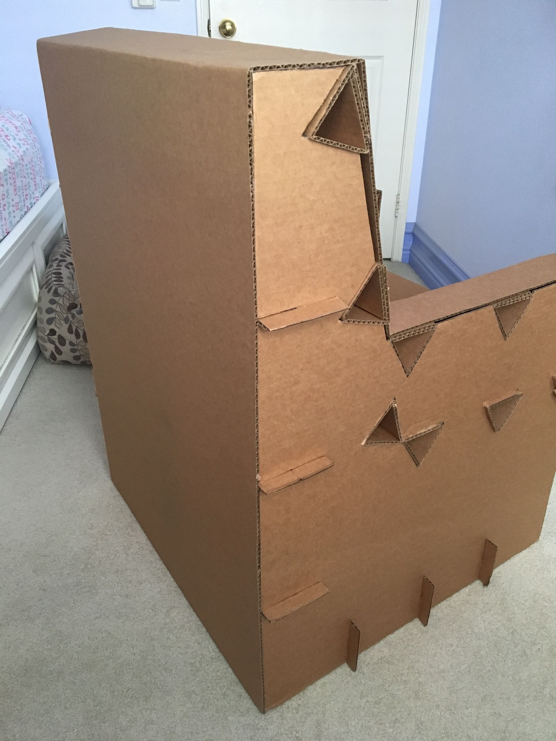 Cardboard Chair (Yes, It's All Cardboard) : 3 Steps - Instructables