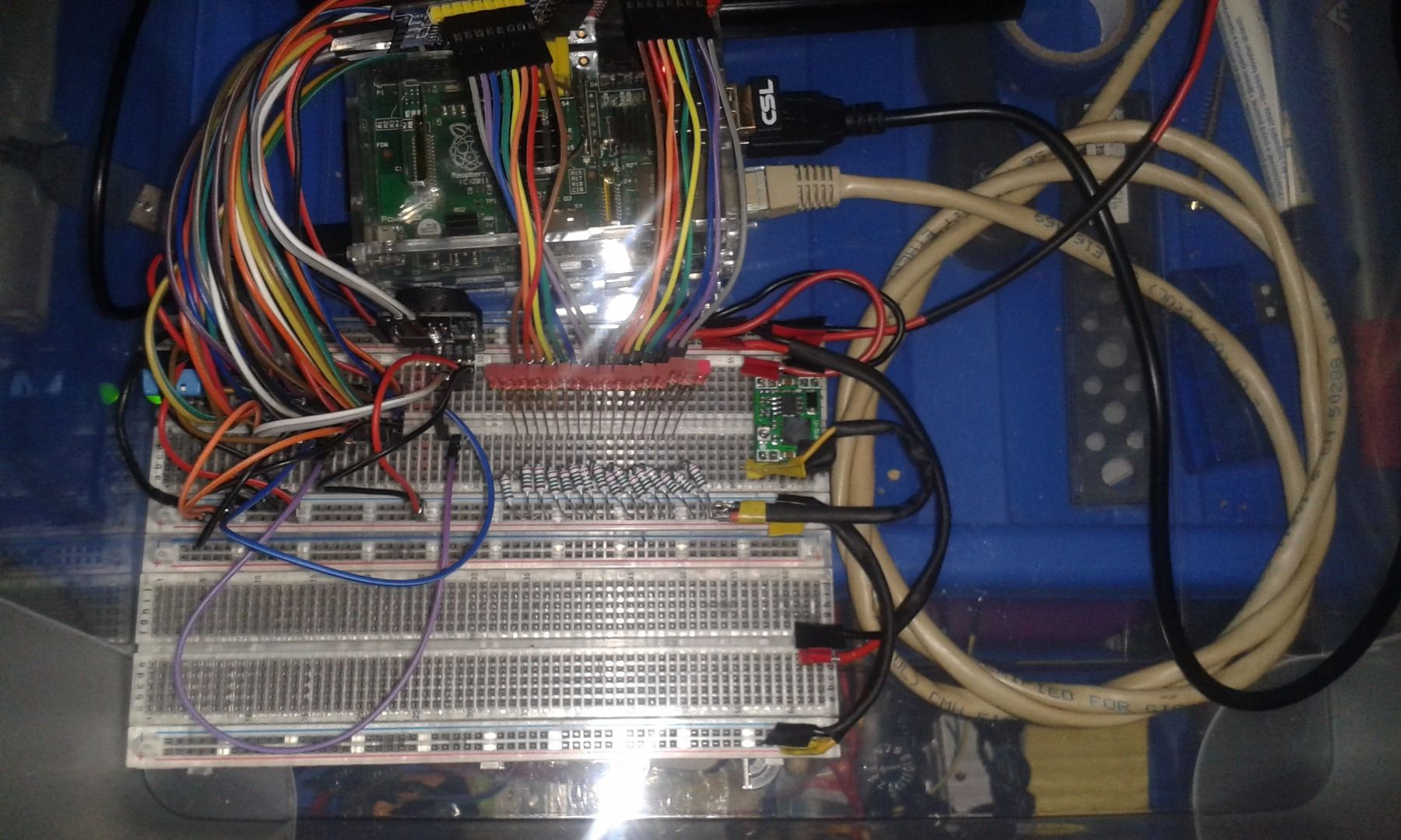 Breadboard Power Distribution Wires : 8 Steps (with Pictures ...
