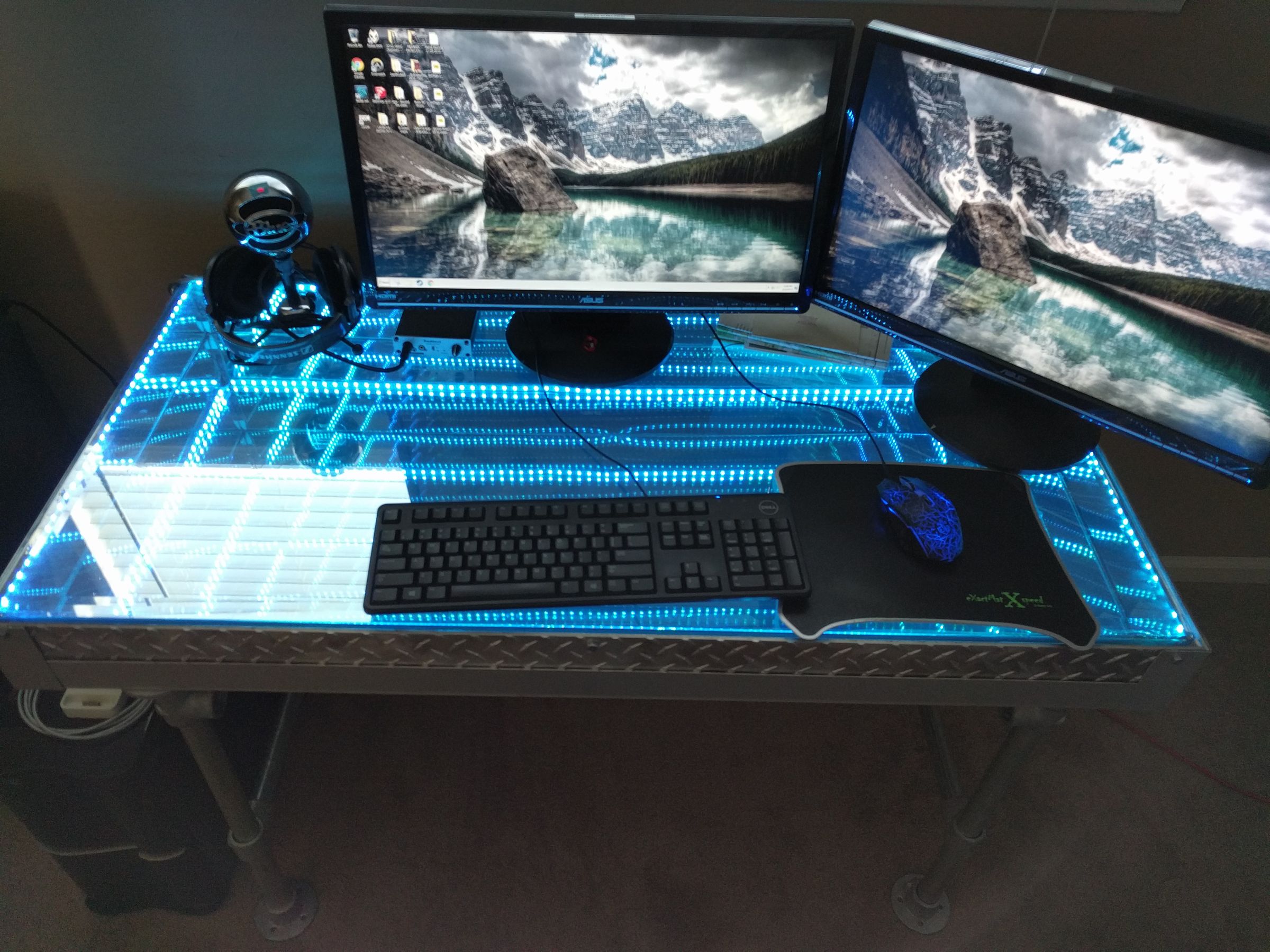 Tesseract Infinity Desk : 11 Steps (with Pictures) - Instructables