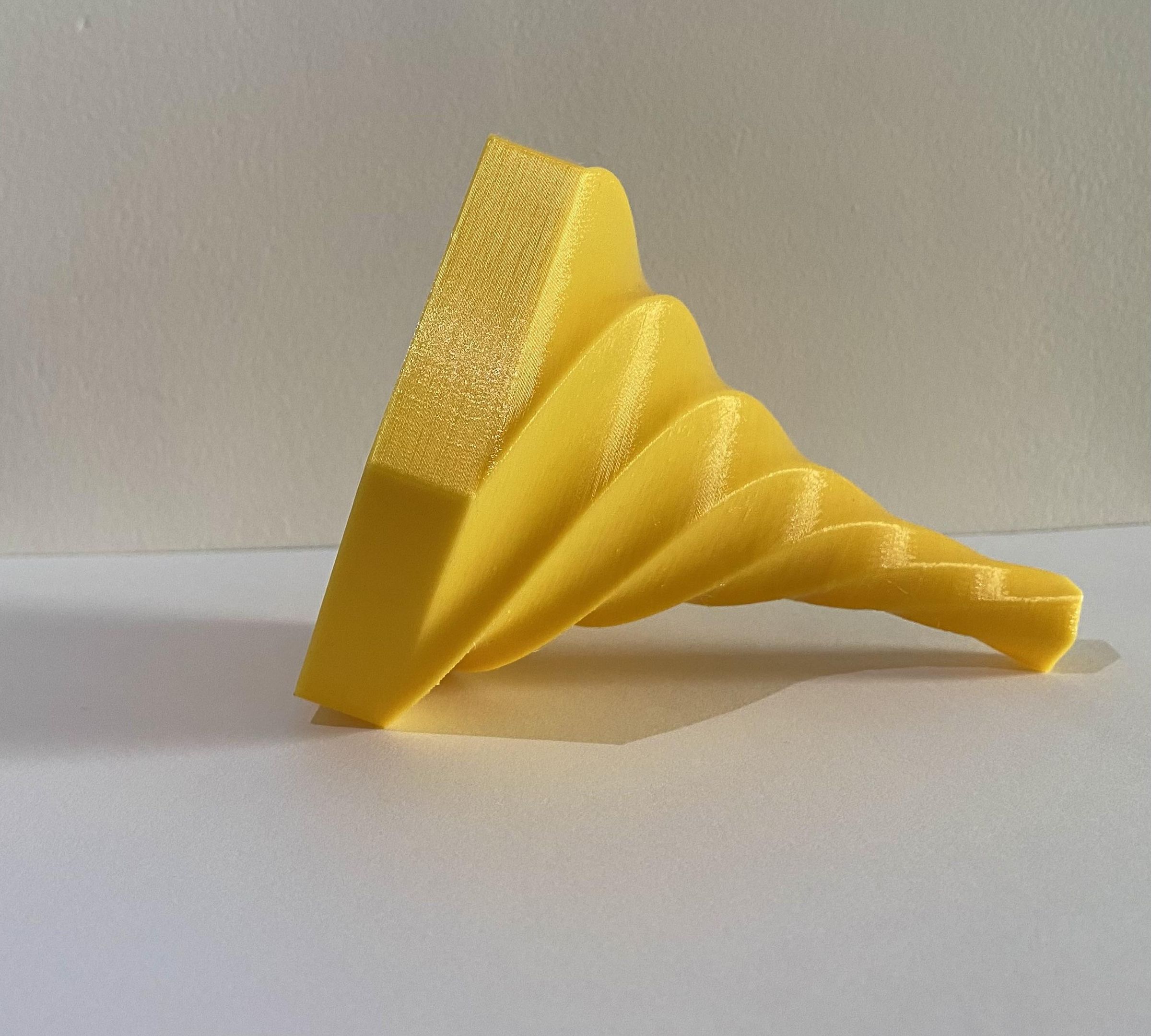 GURUGURU - SWIRL FUNNEL : 4 Steps - Instructables