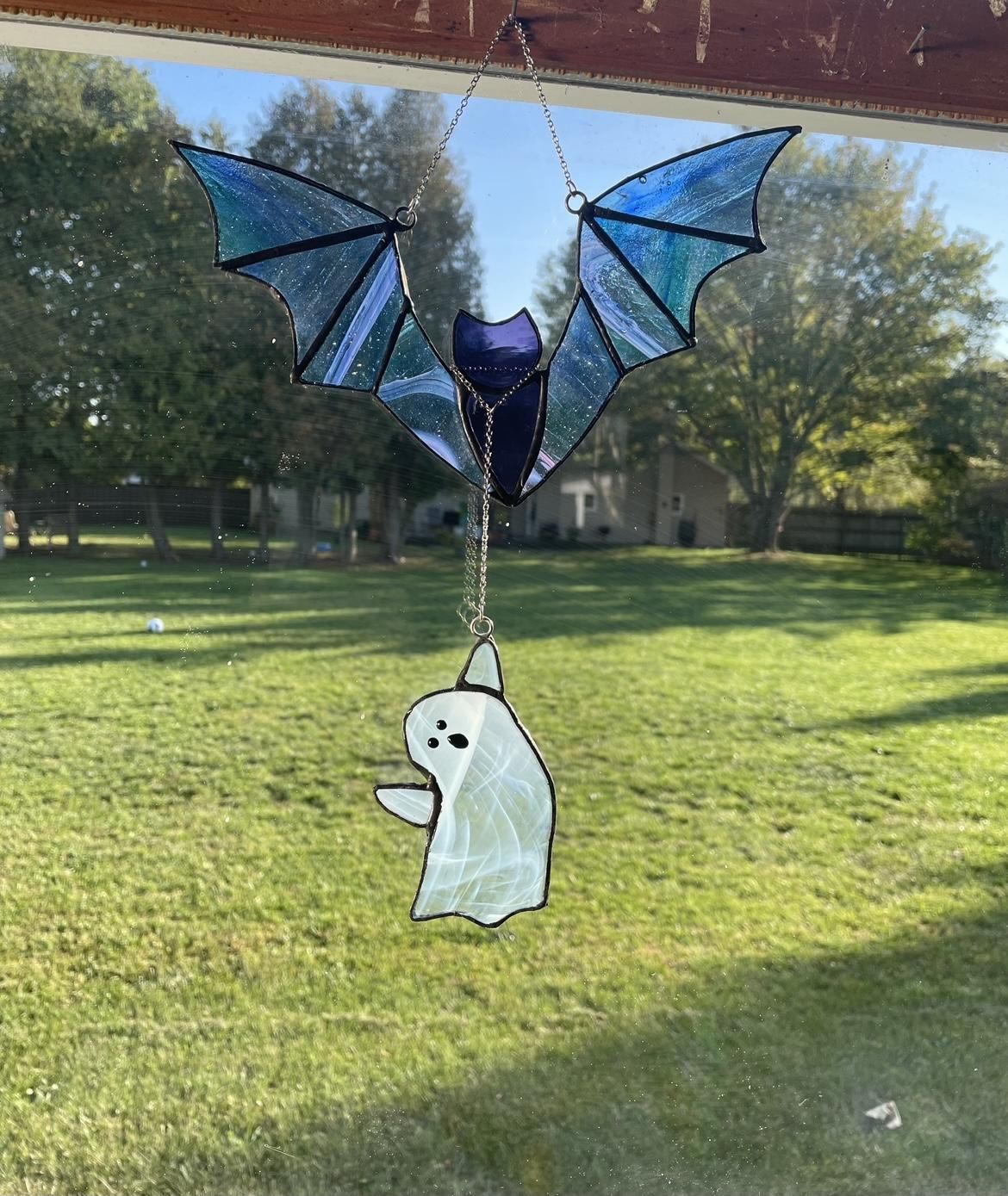 Ghost Tries to Walk a Bat - Stained Glass Suncatcher : 15 Steps (with ...