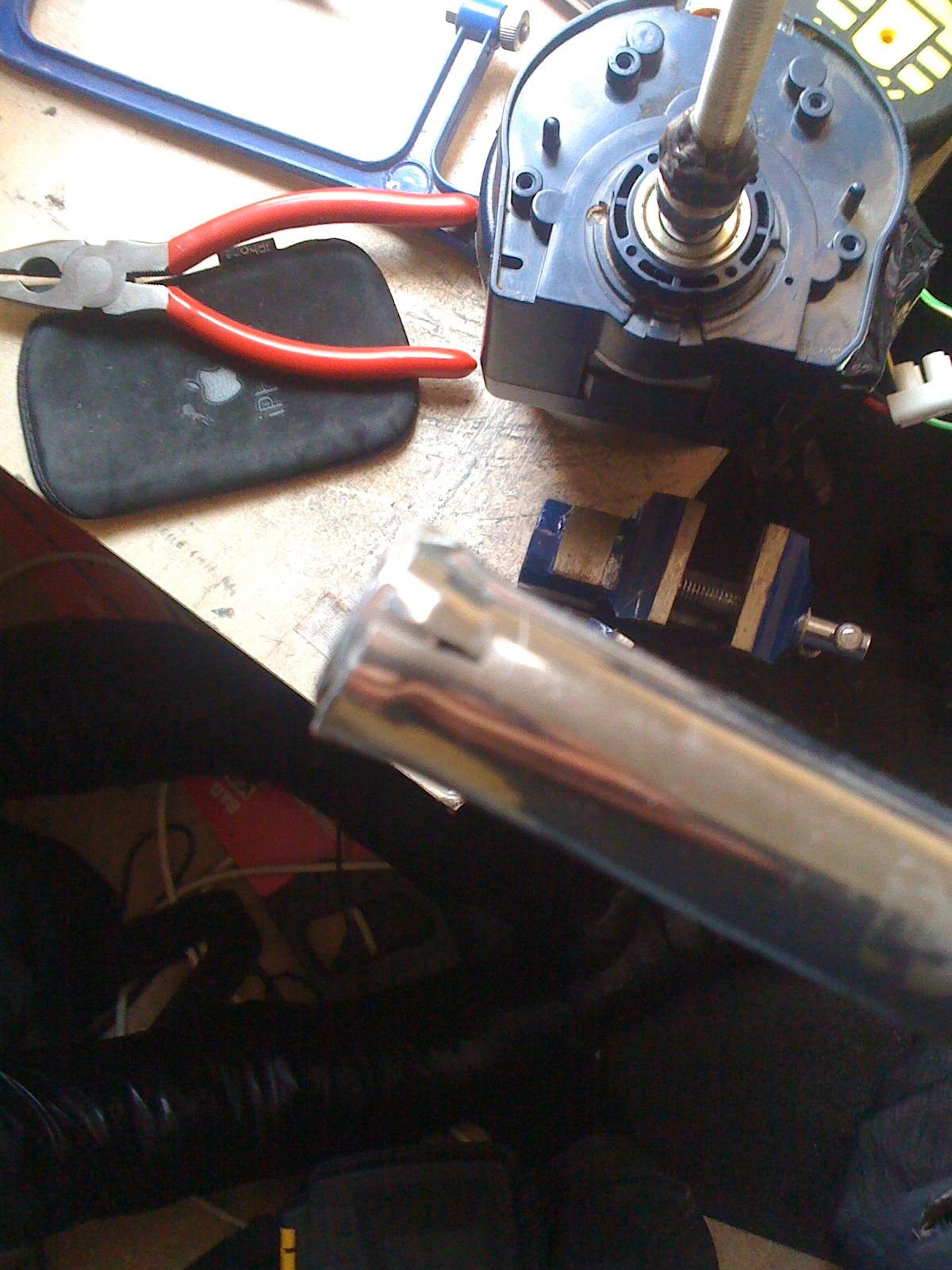 Making a Powerful Linear Actuator : 5 Steps - Instructables