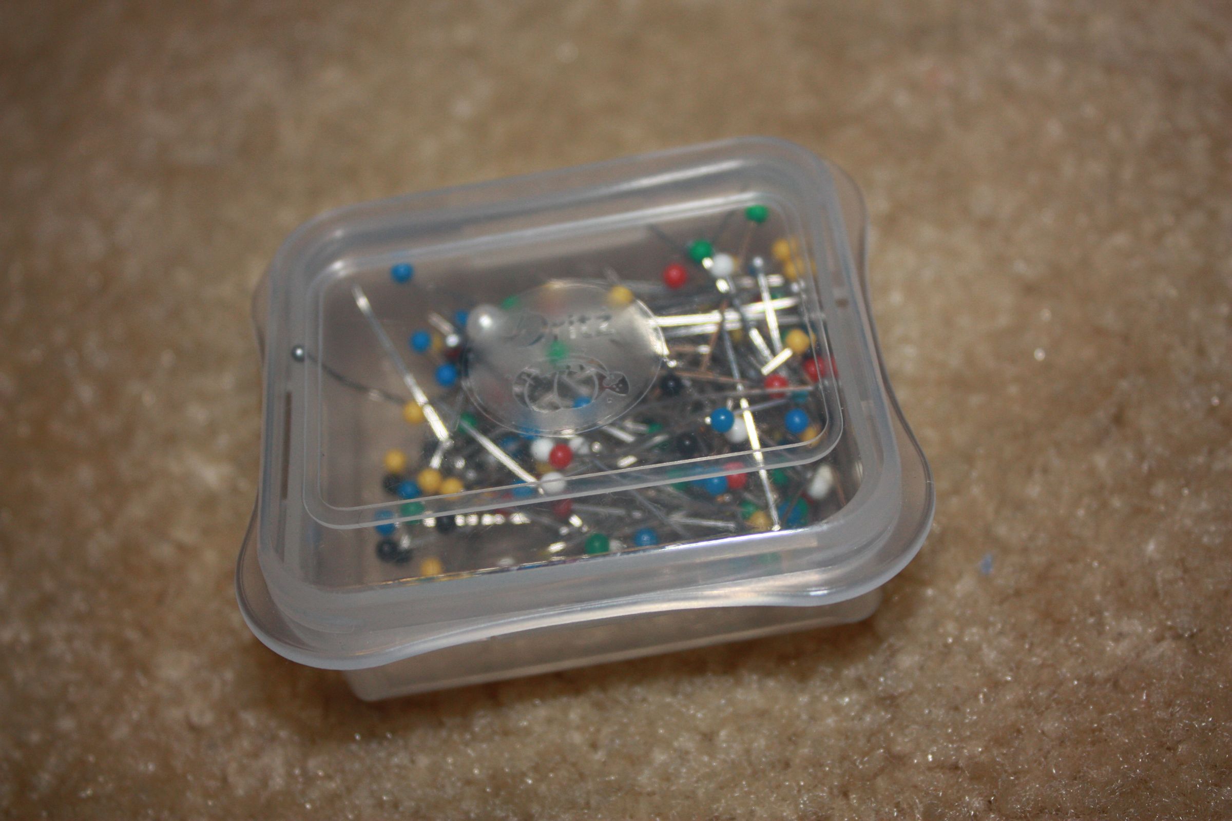 "Snuggie" Character Costume : 19 Steps (with Pictures) - Instructables