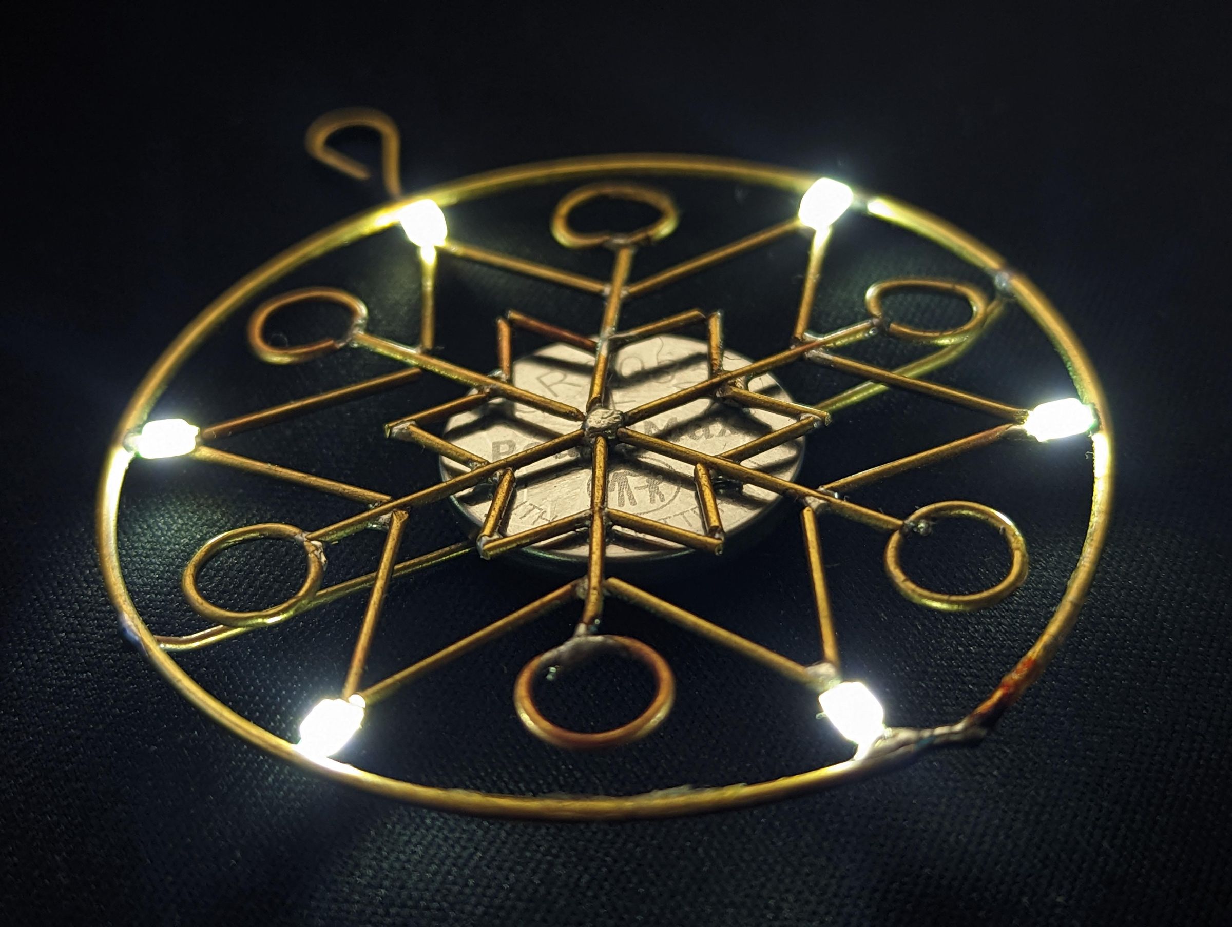 Christmas LED Circuit Ornaments : 6 Steps (with Pictures) - Instructables