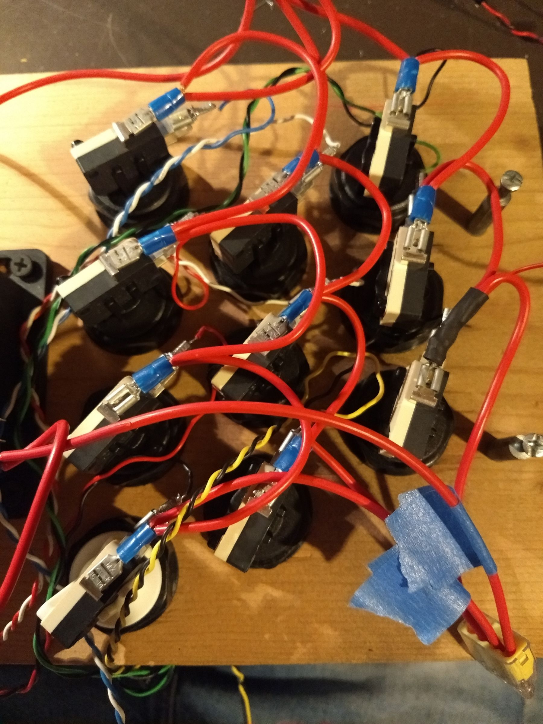 Cocktail Table Arcade Cabinet : 8 Steps - Instructables