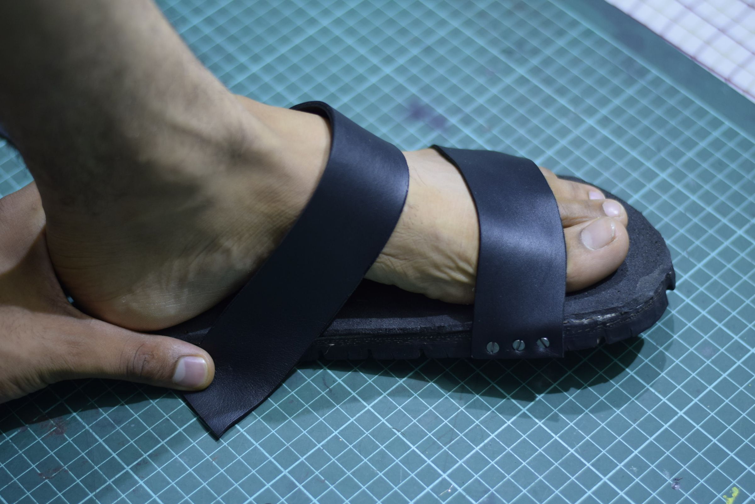 Show Me the Way : Sandals : 10 Steps (with Pictures) - Instructables