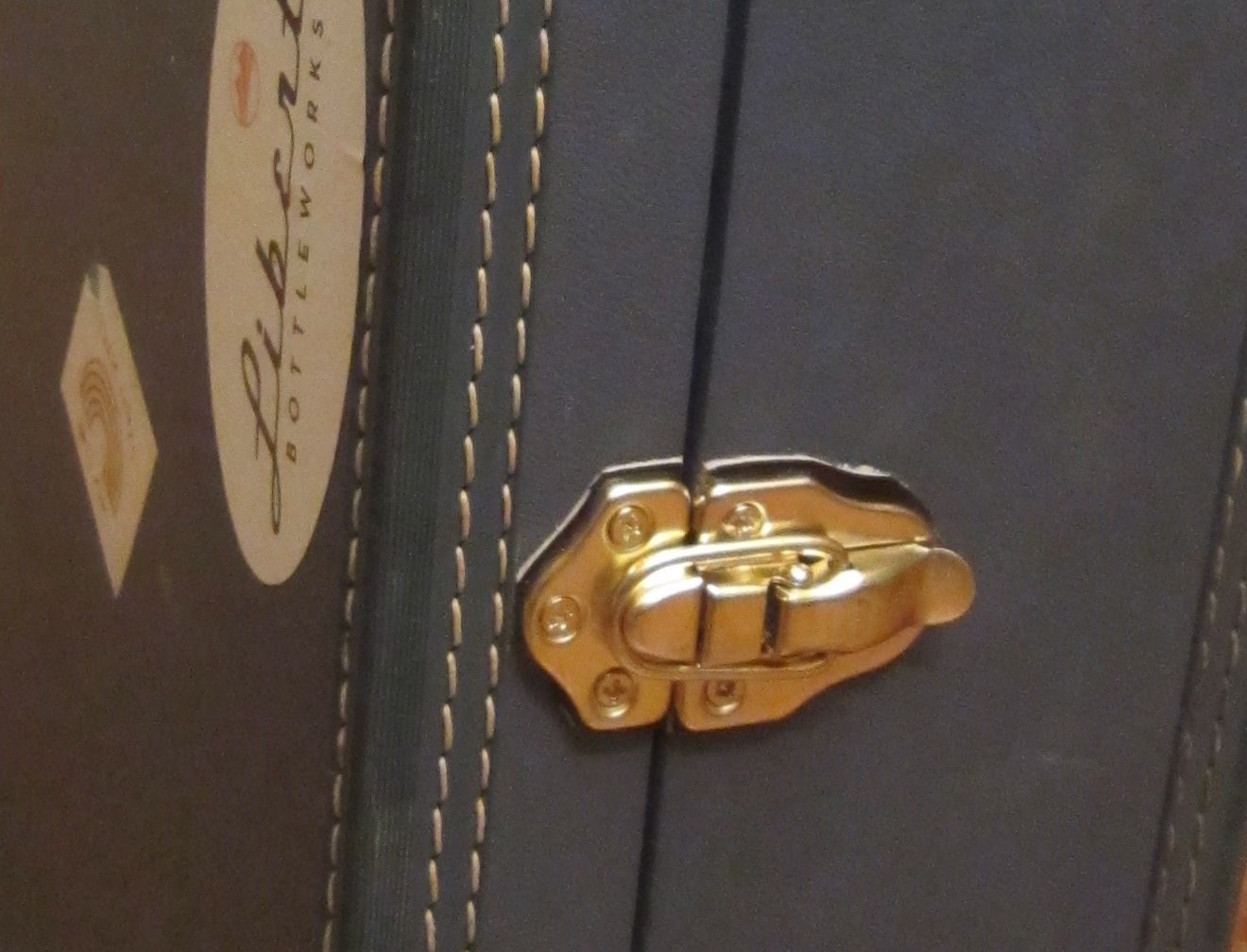 BookCASE: Travel Bookcase in a Suitcase! : 7 Steps (with Pictures ...