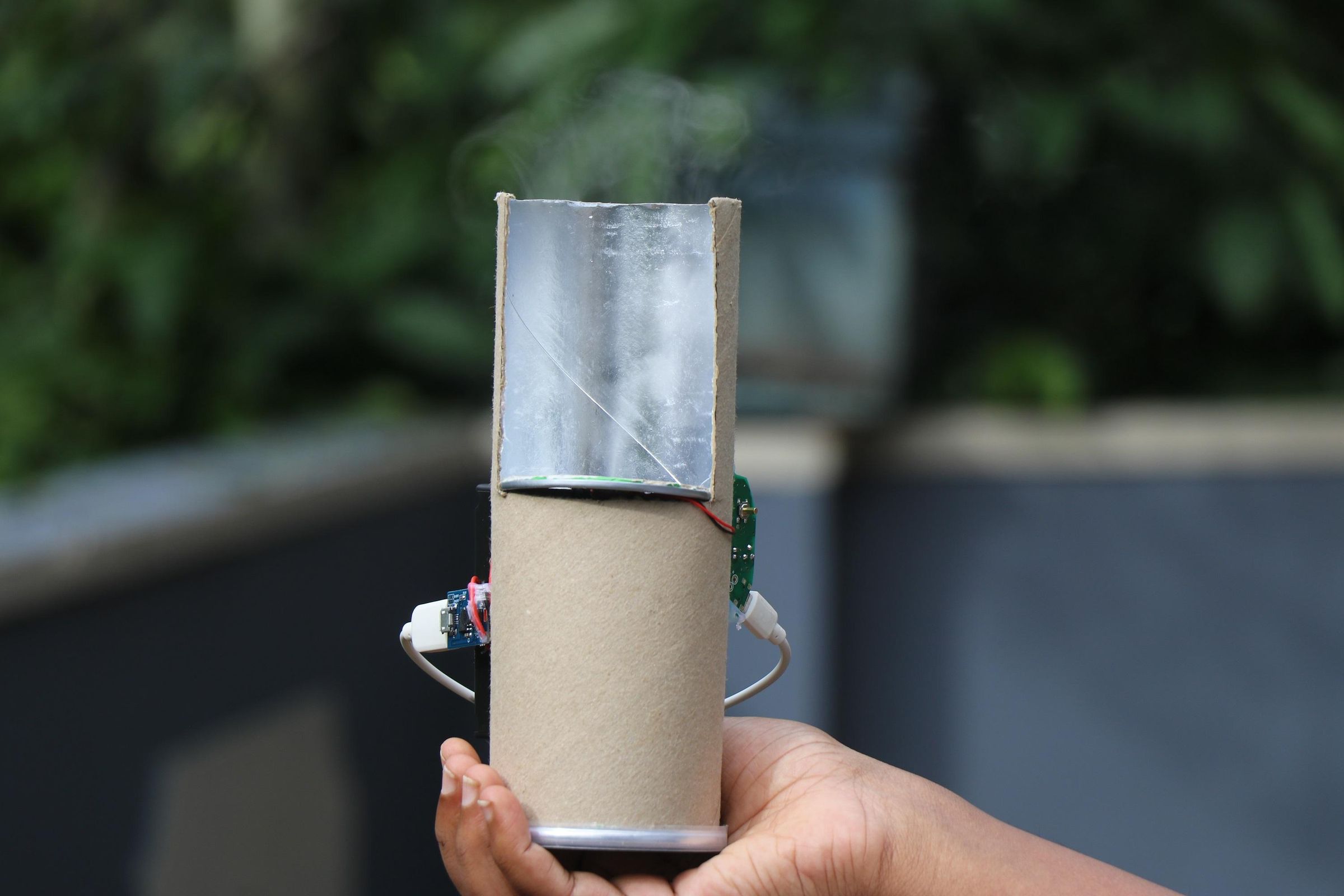 DIY Mist Maker With Simple Materials at Home : 5 Steps - Instructables