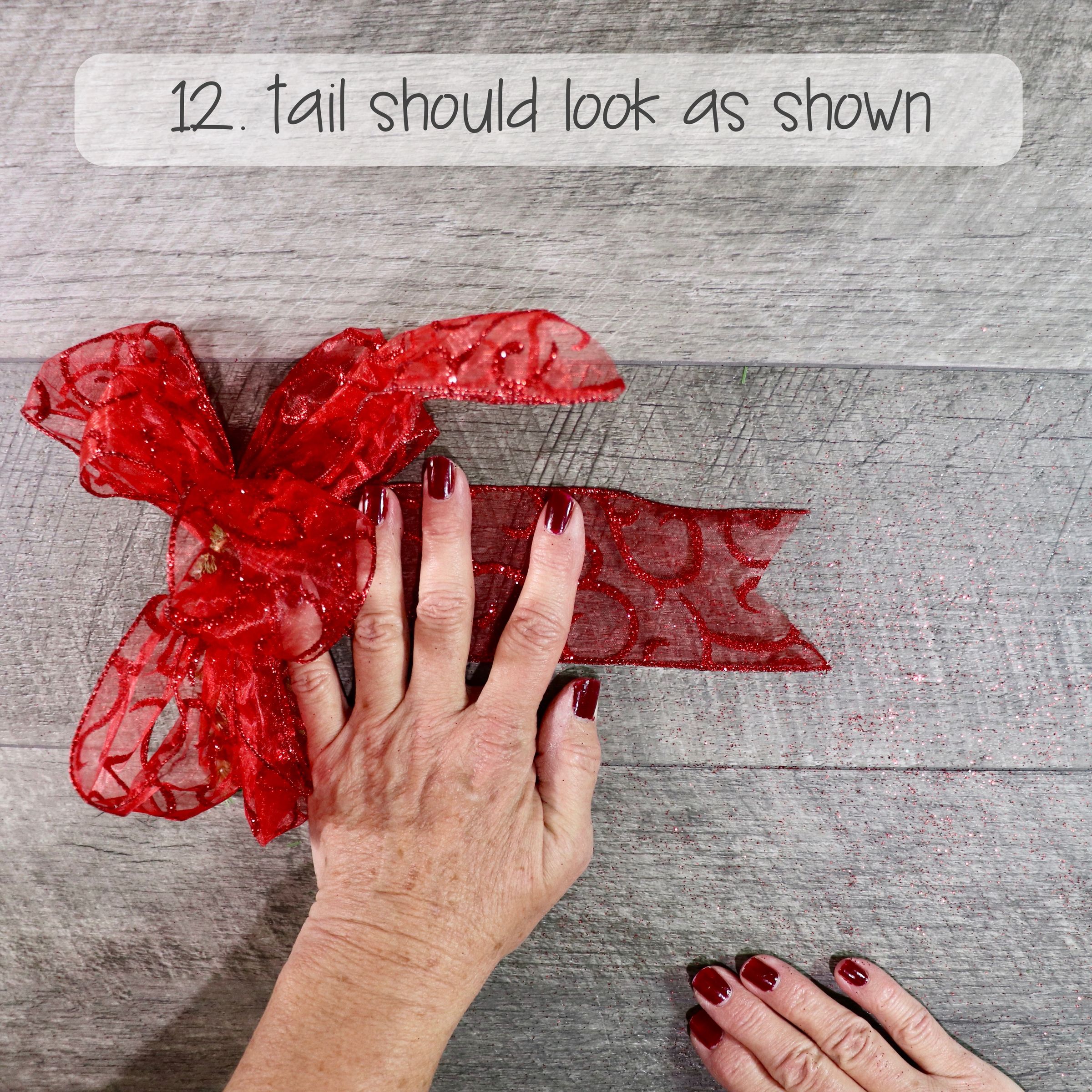 Holiday Decorative Gift Bows : 5 Steps - Instructables