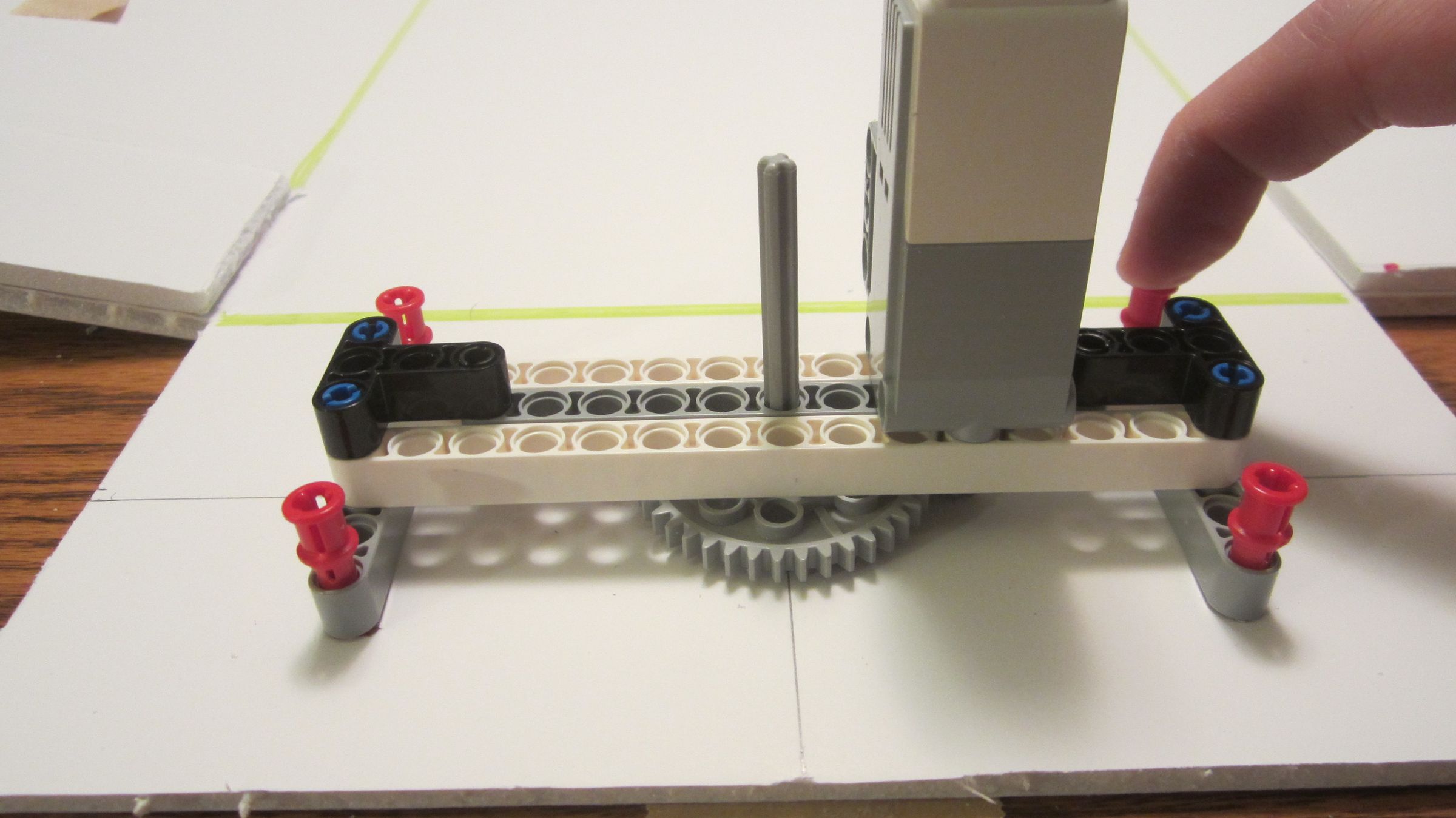 Large LEGO MineCraft Creeper Bot : 22 Steps (with Pictures) - Instructables