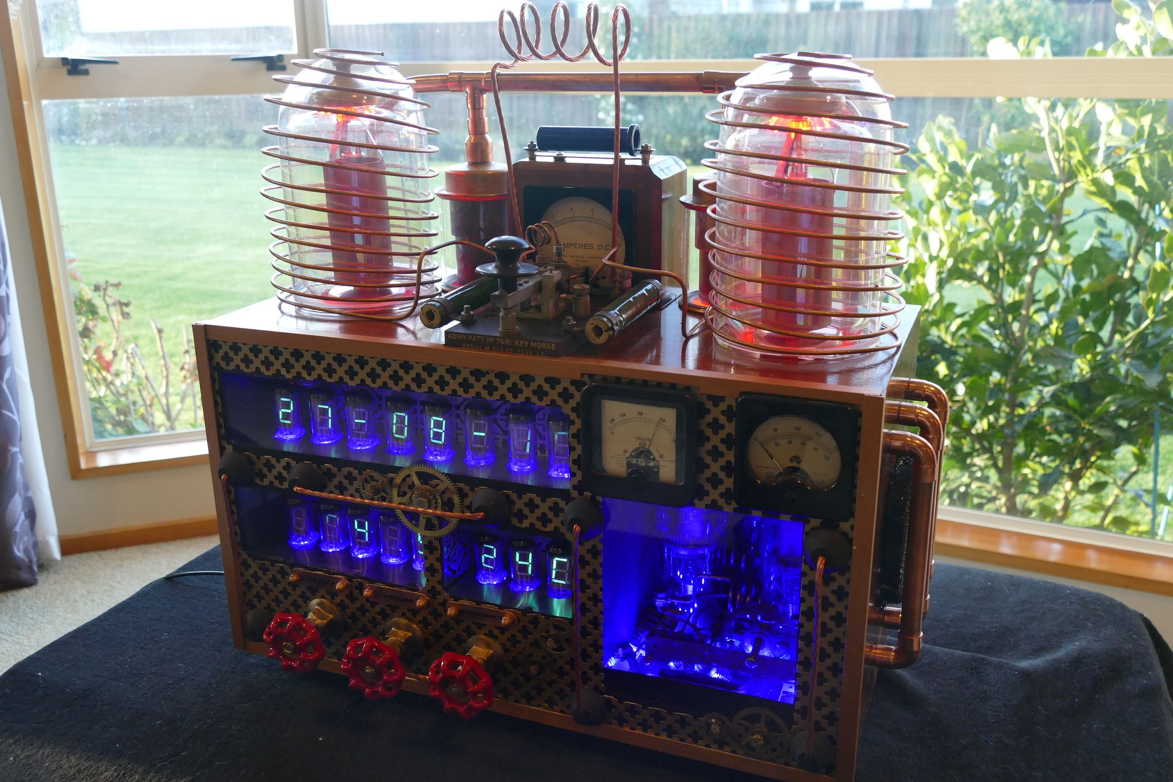 SteamPunk Radio : 10 Steps (with Pictures) - Instructables