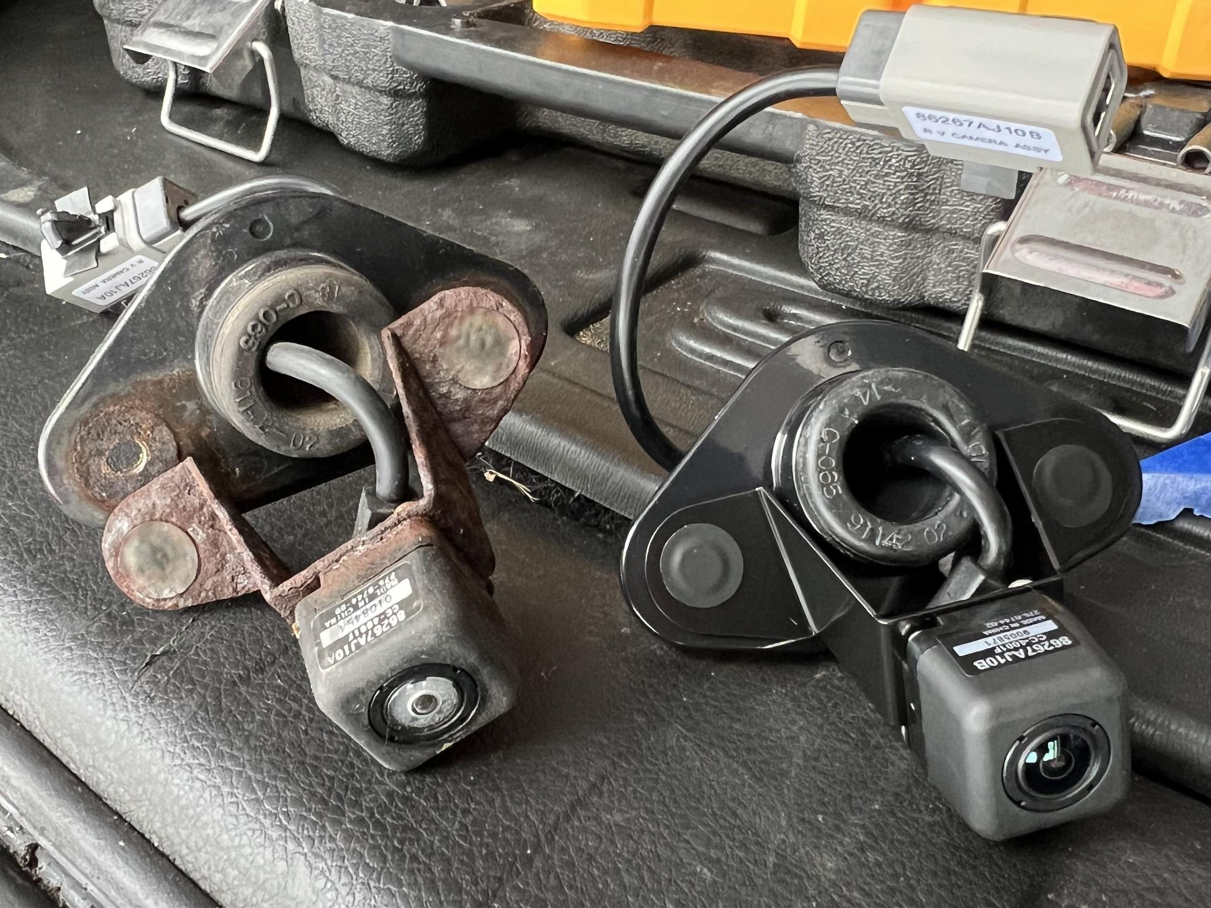 2010-2014 Subaru Outback Backup Camera Replacement : 13 Steps (with ...