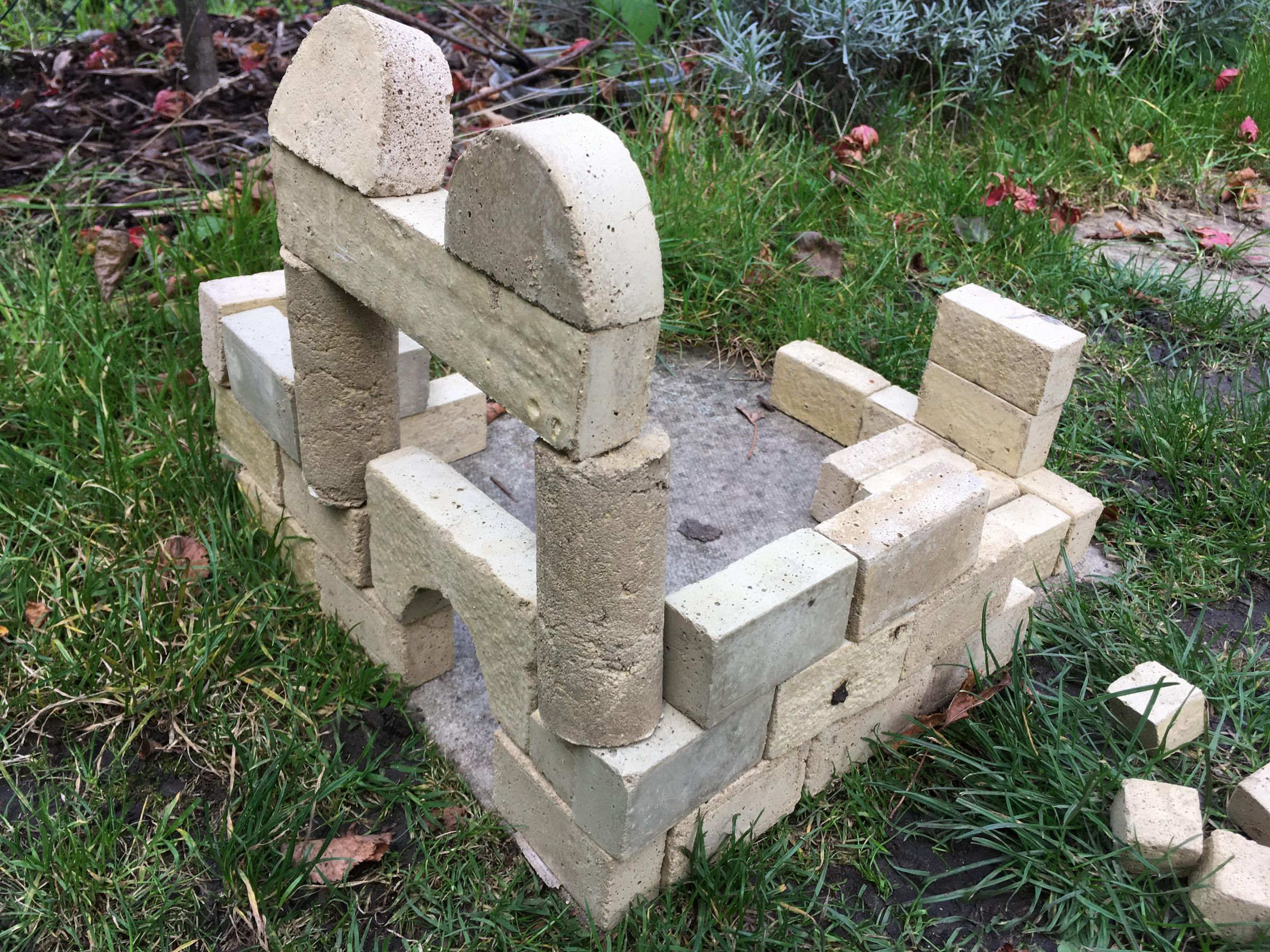 Mini Concrete Blocks - All Weather Building! : 17 Steps (with Pictures ...