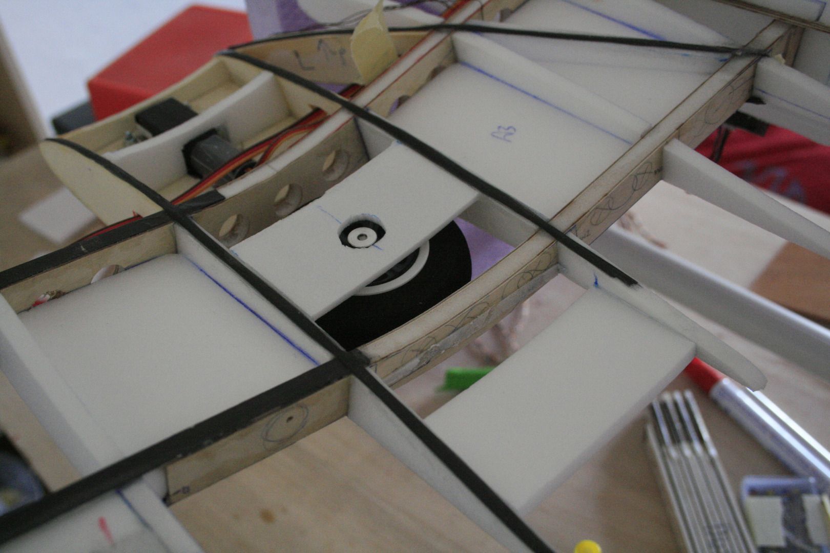 RC Model Corsair F4U Made of Depron : 14 Steps (with Pictures ...