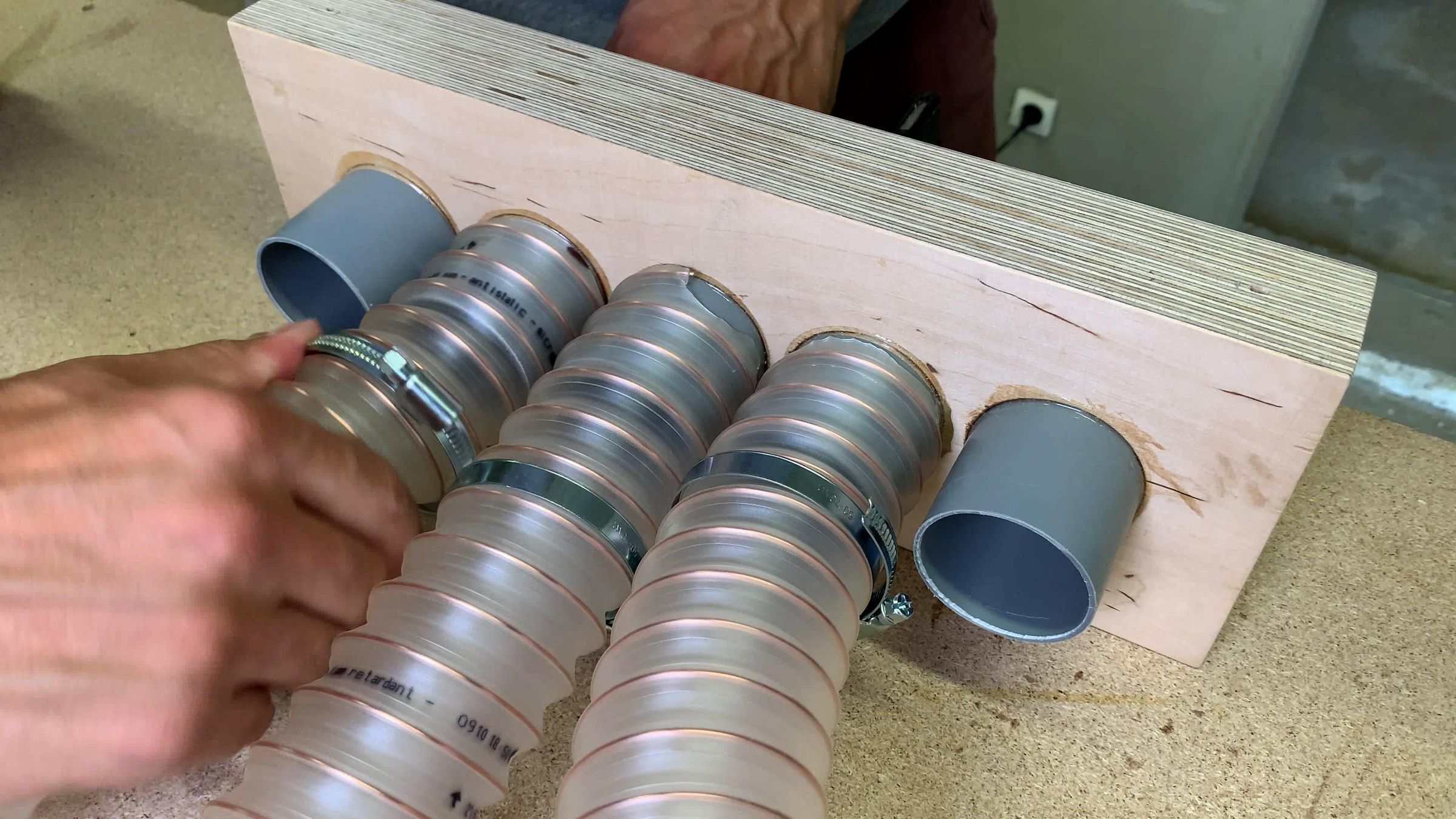 A Dust Splitter for a Dust Collection System : 14 Steps (with Pictures ...