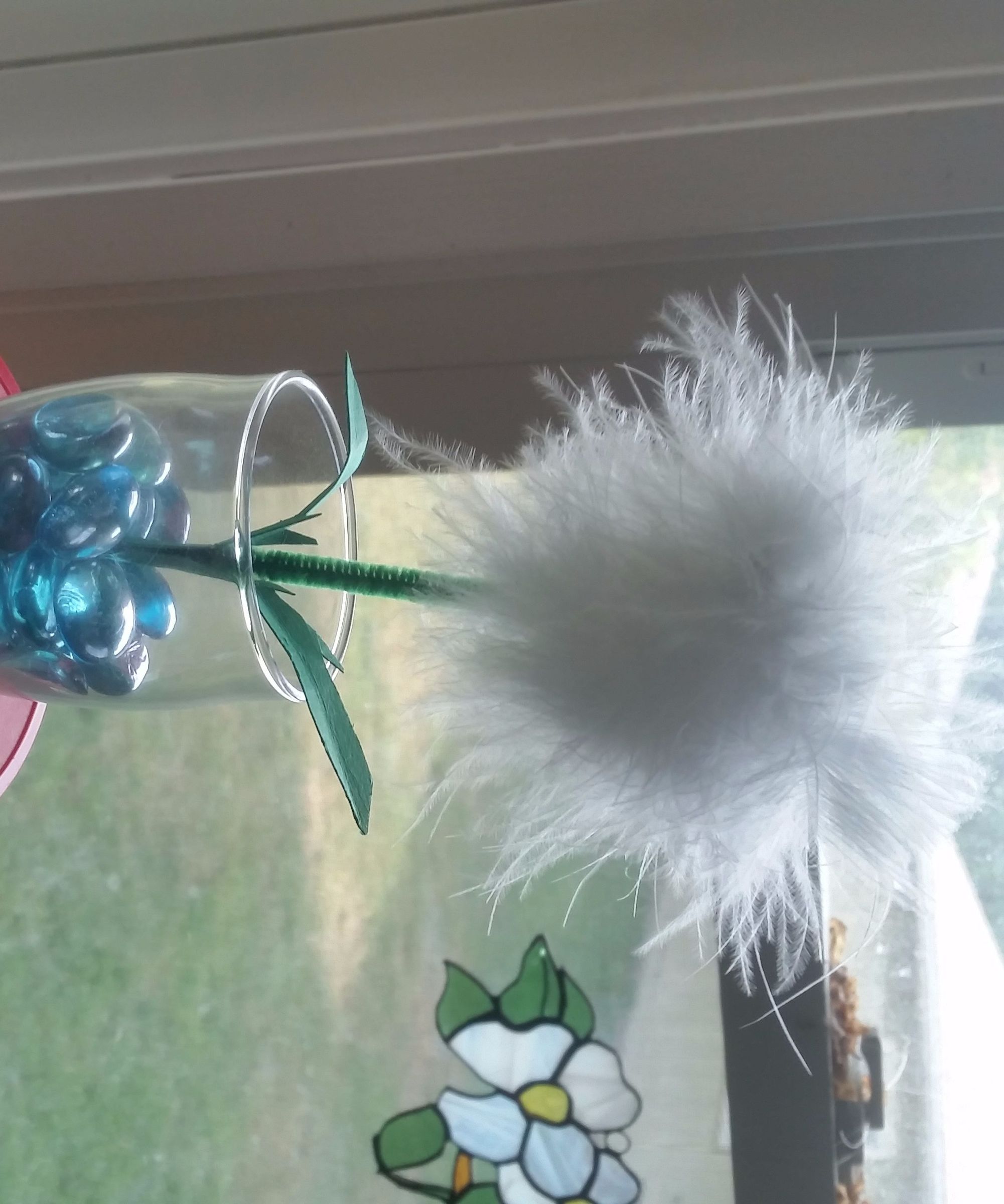 Dandelion Centerpiece/Decoration : 5 Steps - Instructables