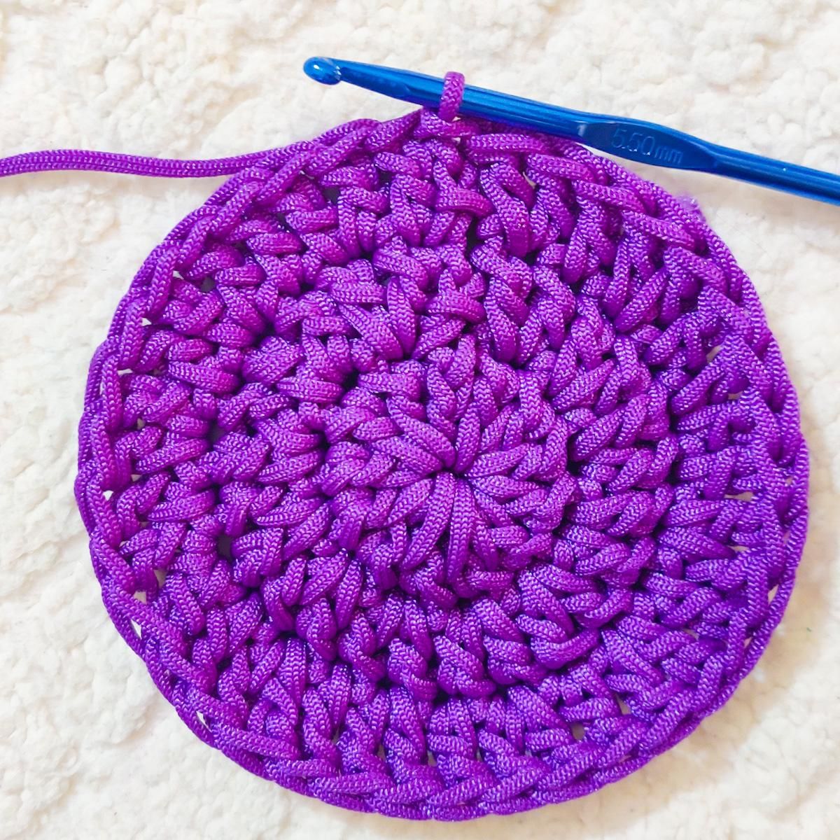 Macrame Cord Crochet Round Basket With Handles : 9 Steps (with Pictures ...