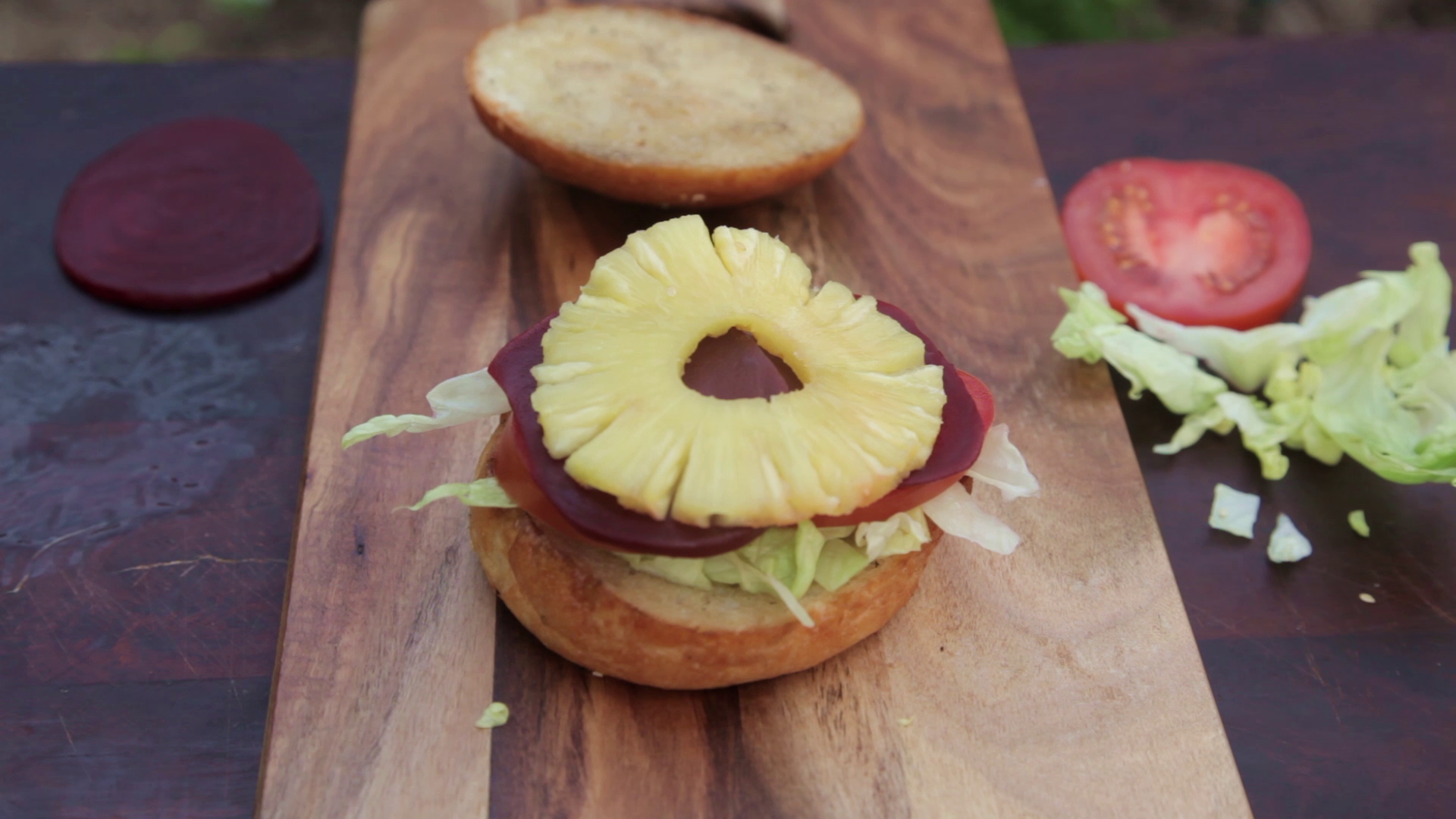 How to Cook a Aussie Burger With the Lot (Aussie Takeaway Classic ...